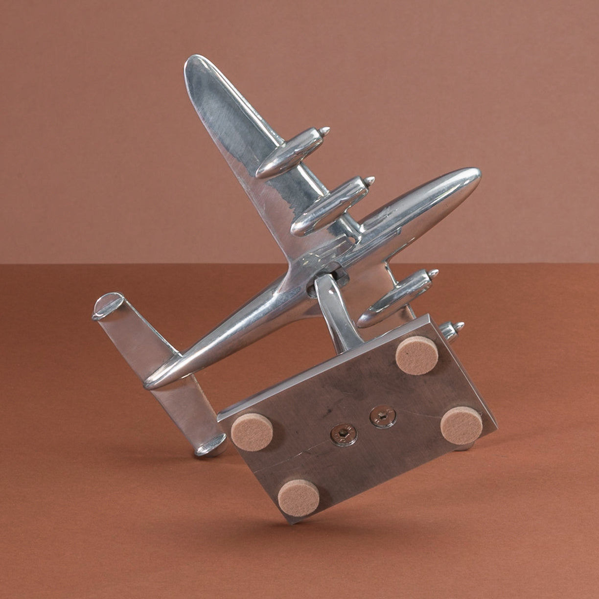 Polished Aluminium Lockheed Constellation Model – Bentleys London