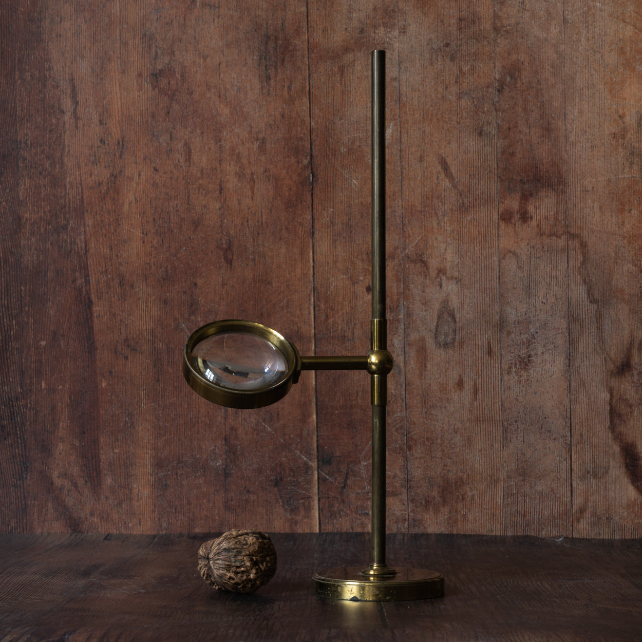 Brass Magnifier – Bentleys London