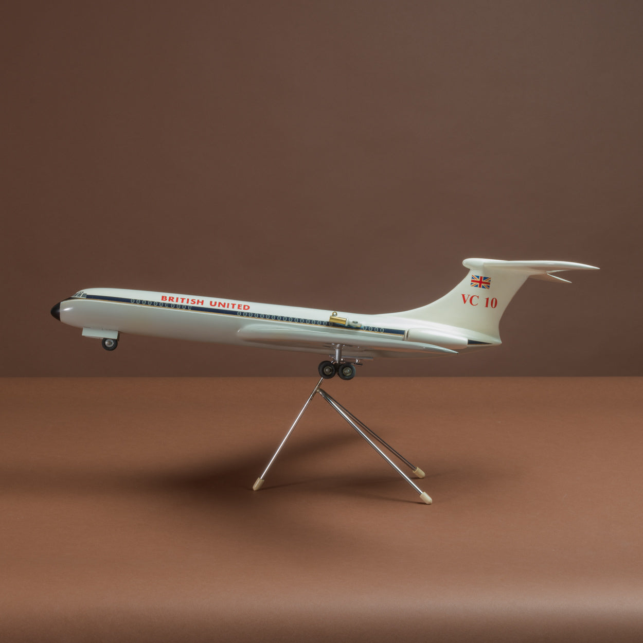 1960's British United Vickers VC10 Model – Bentleys London