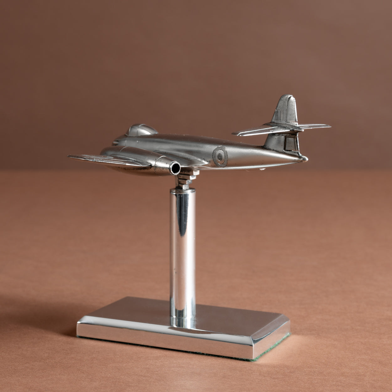 Sterling Silver Model Gloster Meteor – Bentleys London