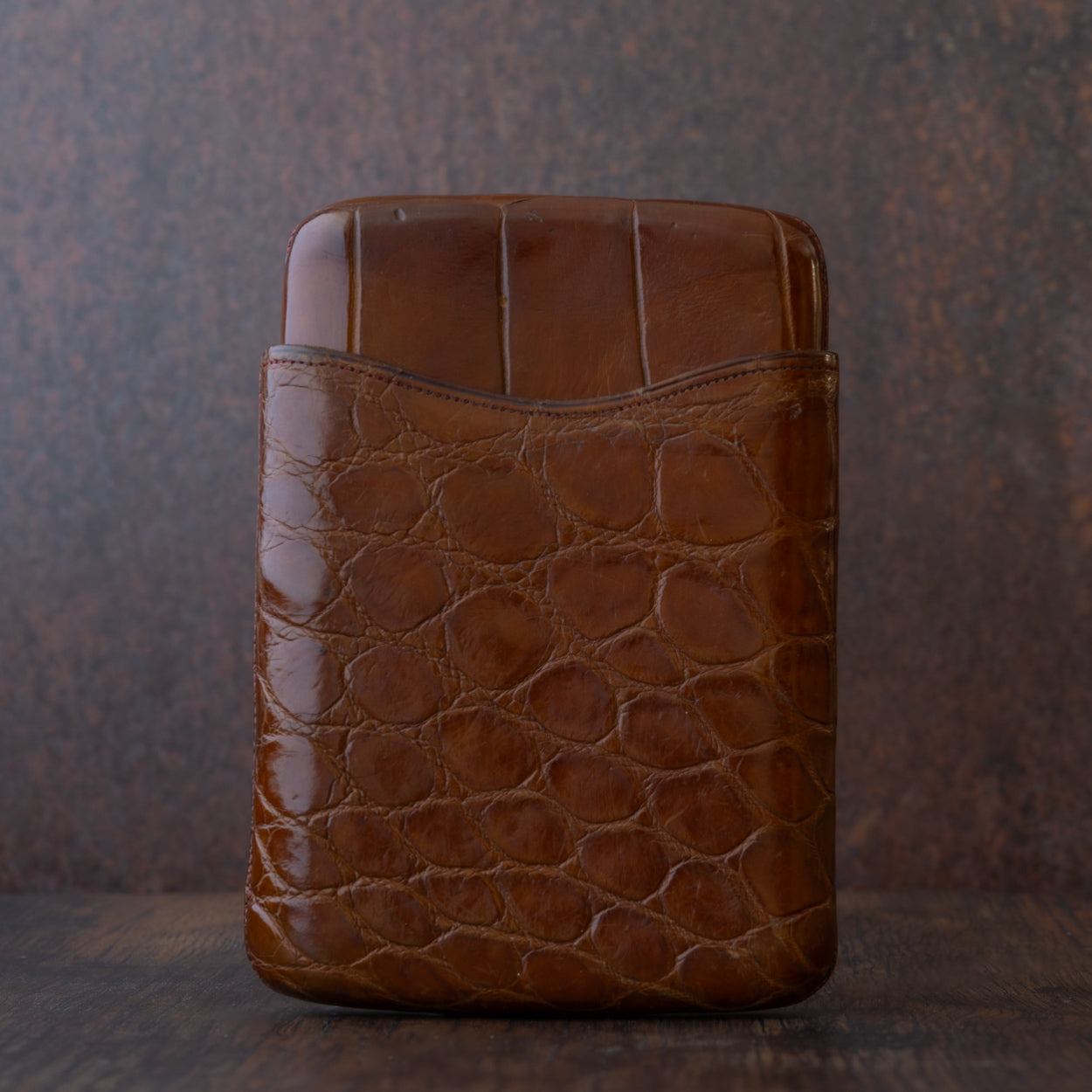 Hand Stitched Cedar Tan Crocodile Skin Cigar Case – Bentleys London
