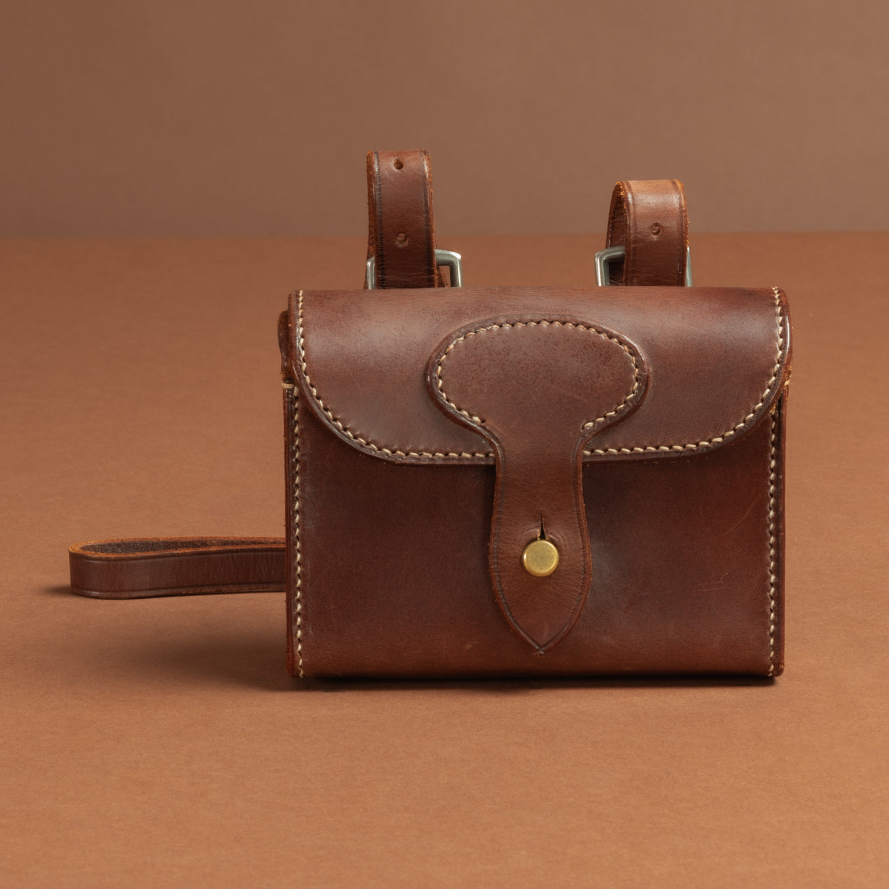 Leather Cased Sandwich Tin – Bentleys London