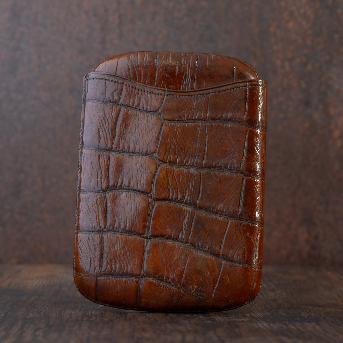 Hand Stitched Victorian Crocodile Skin Cigar Case – Bentleys London