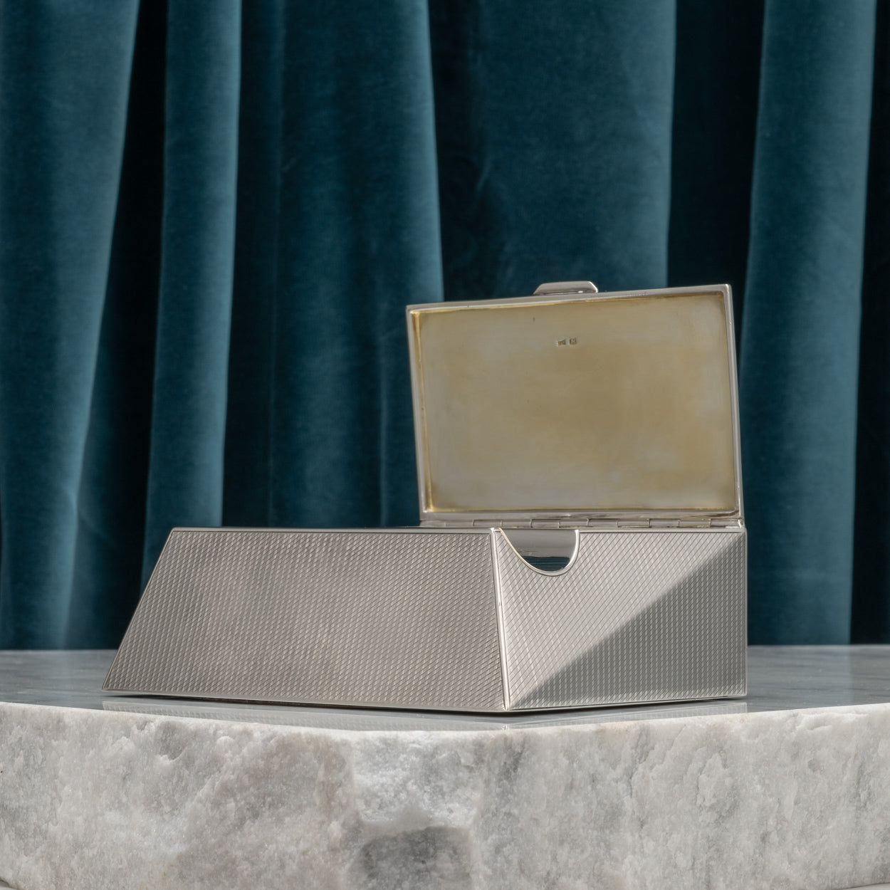 Large Engine Turned Silver Ink Stand – Bentleys London