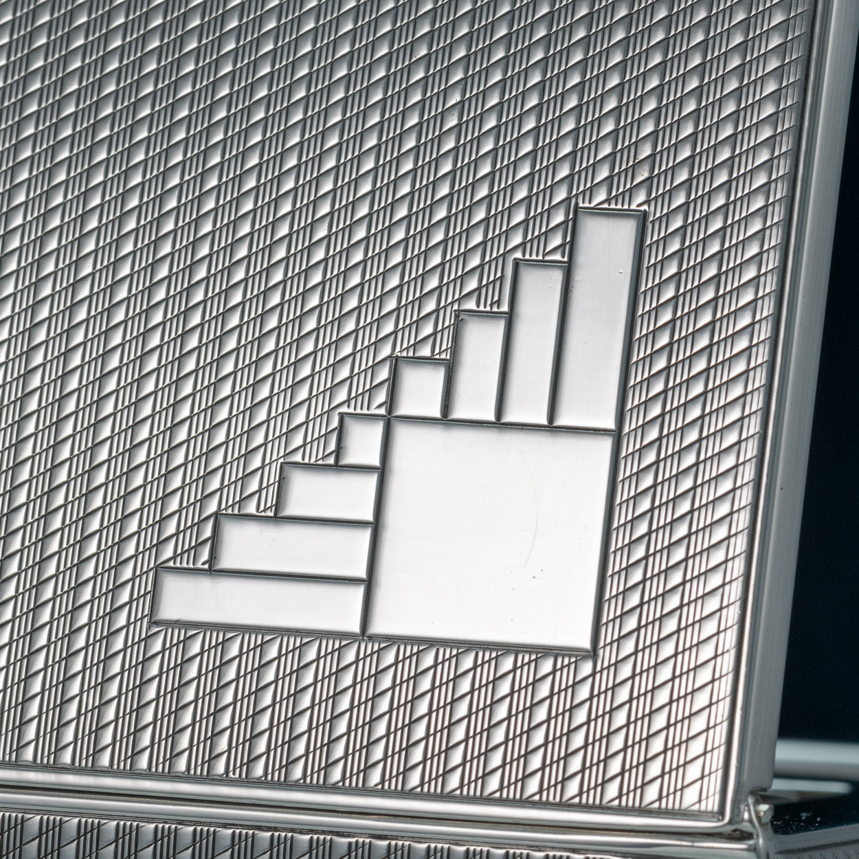 Large Engine Turned Silver Ink Stand – Bentleys London