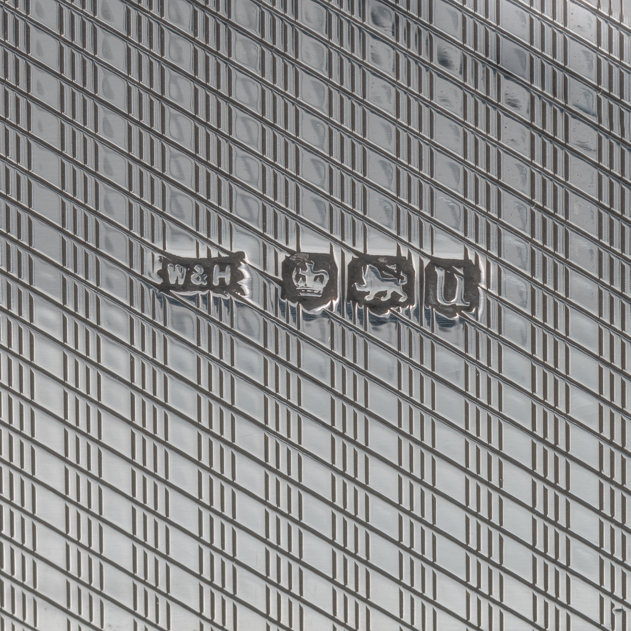 Large Engine Turned Silver Ink Stand – Bentleys London