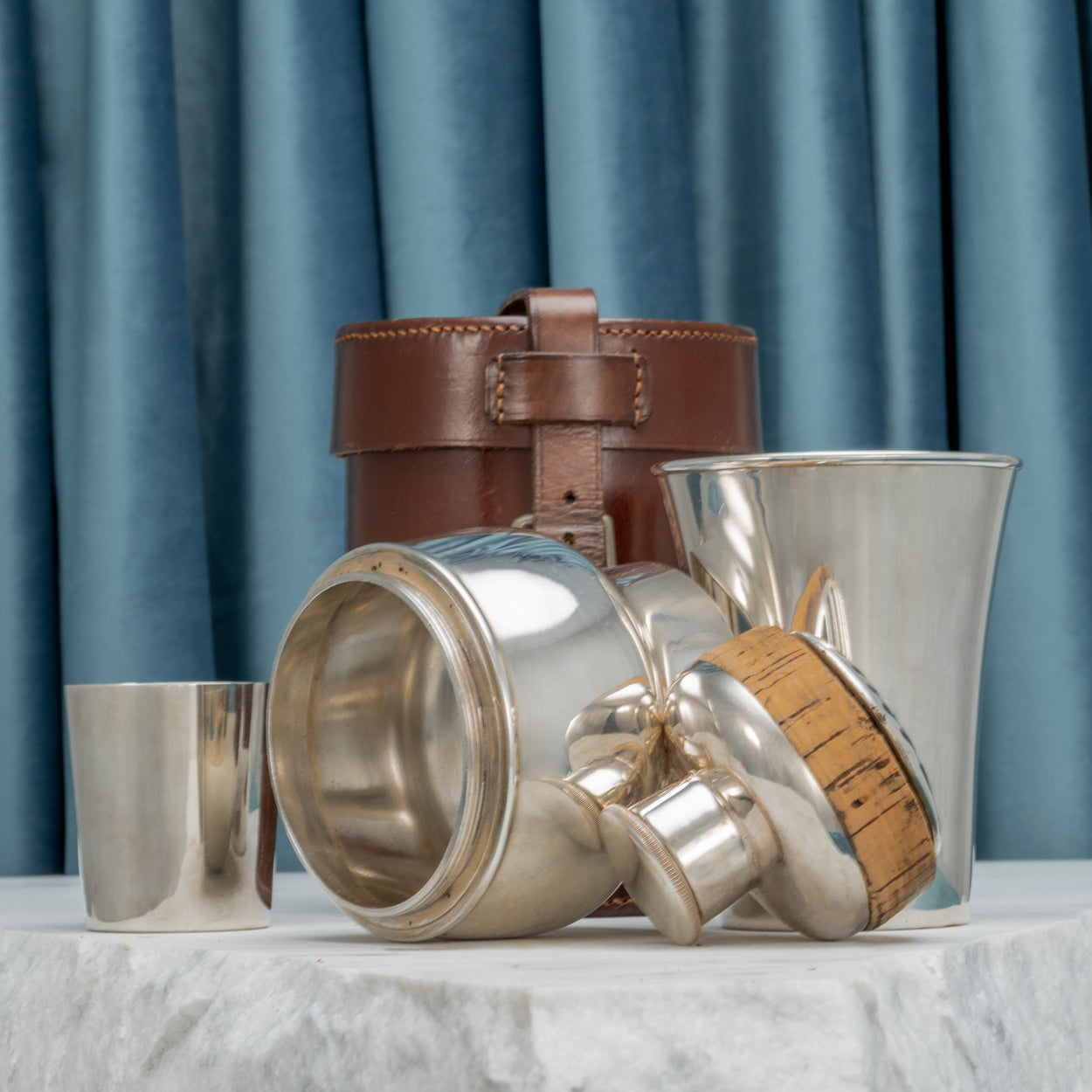 Leather Cased Cocktail Set – Bentleys London