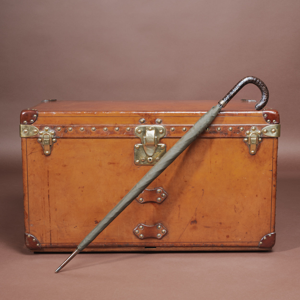Louis Vuitton Leather Boot/Shoe Trunk – Bentleys London