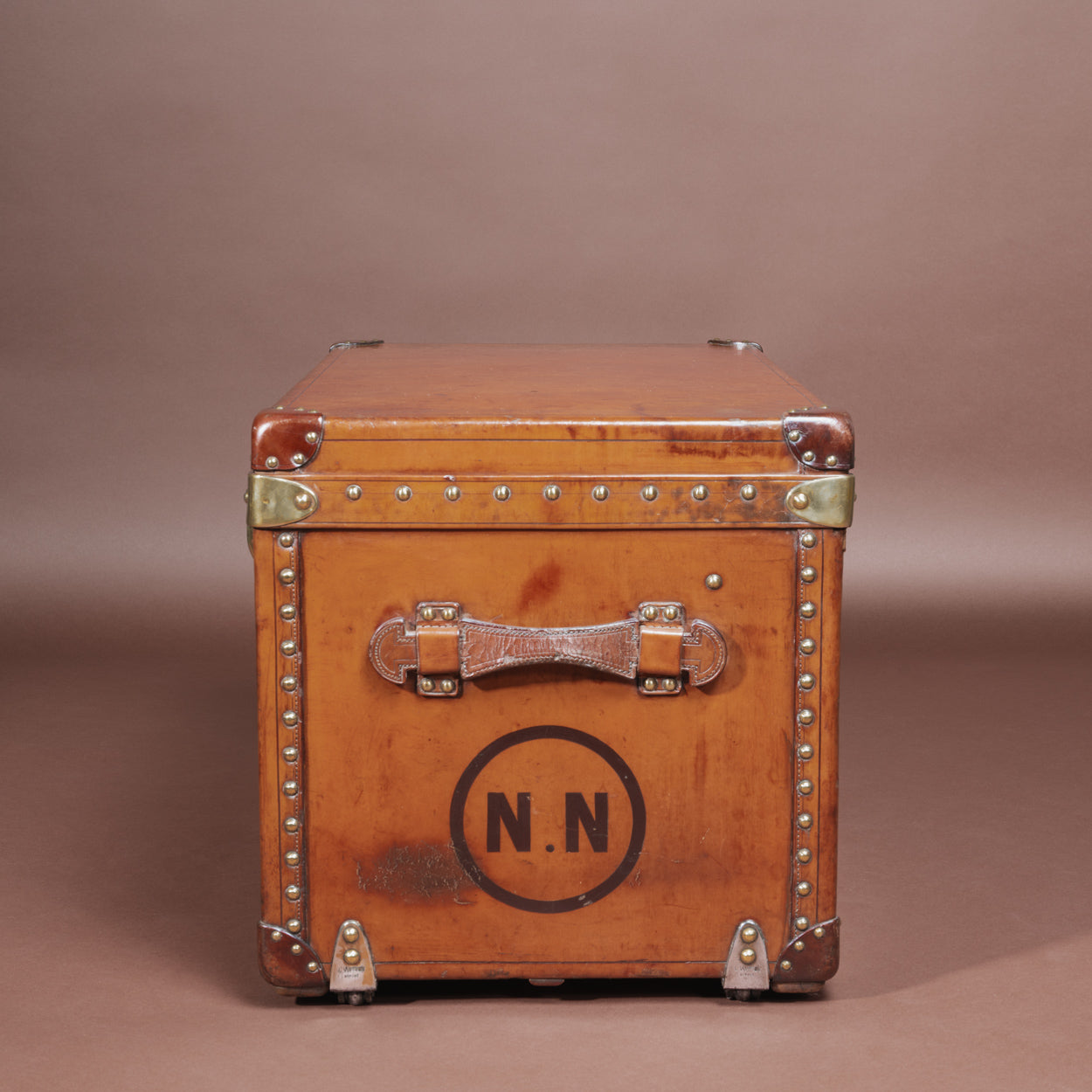 Louis Vuitton Leather Boot/Shoe Trunk – Bentleys London