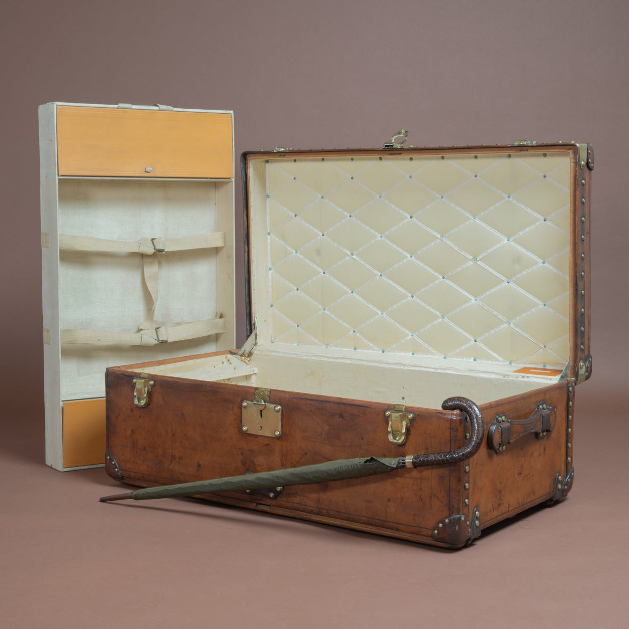 Louis Vuitton Leather Cabin Trunk – Bentleys London