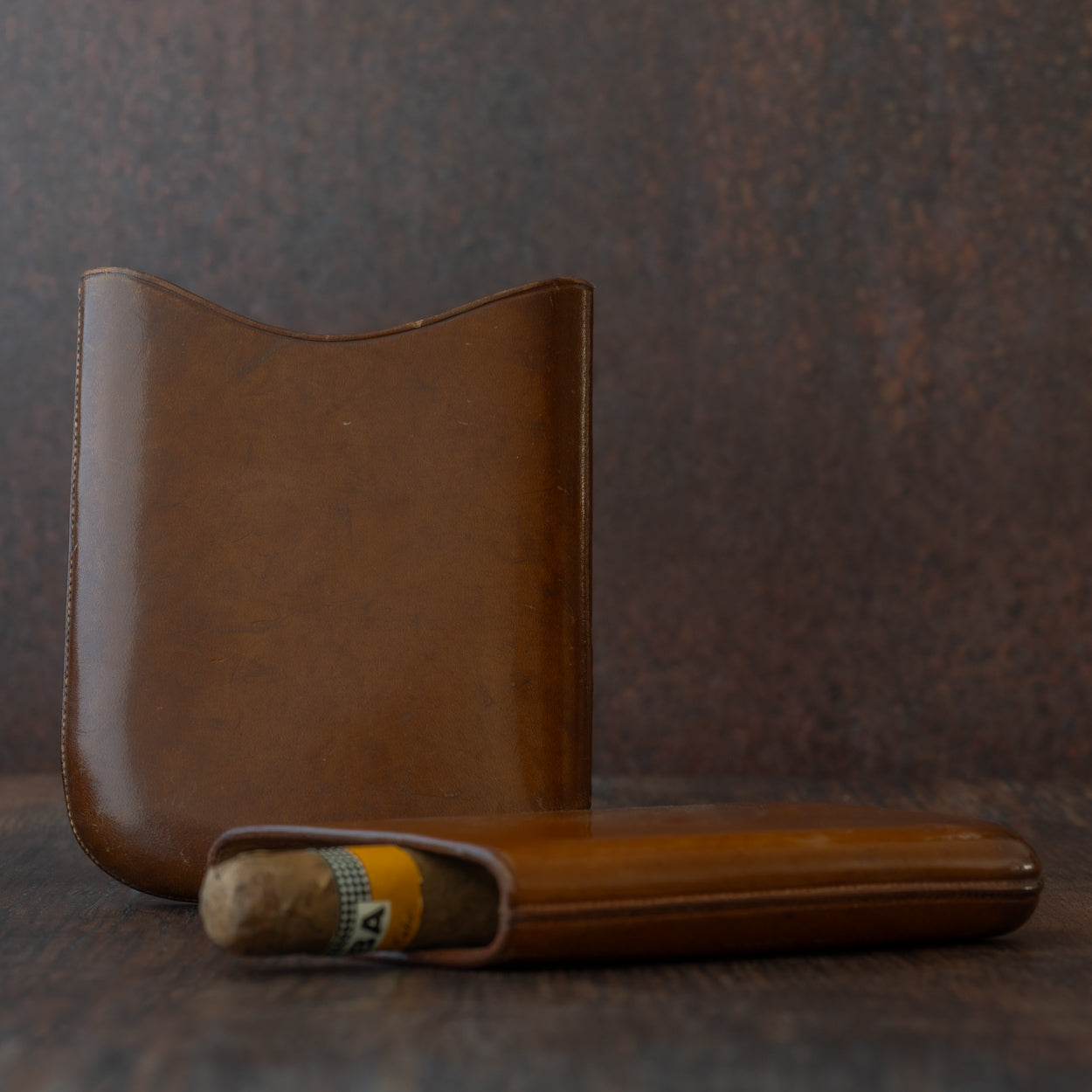 Mid Tan Leather Cigar Case – Bentleys London