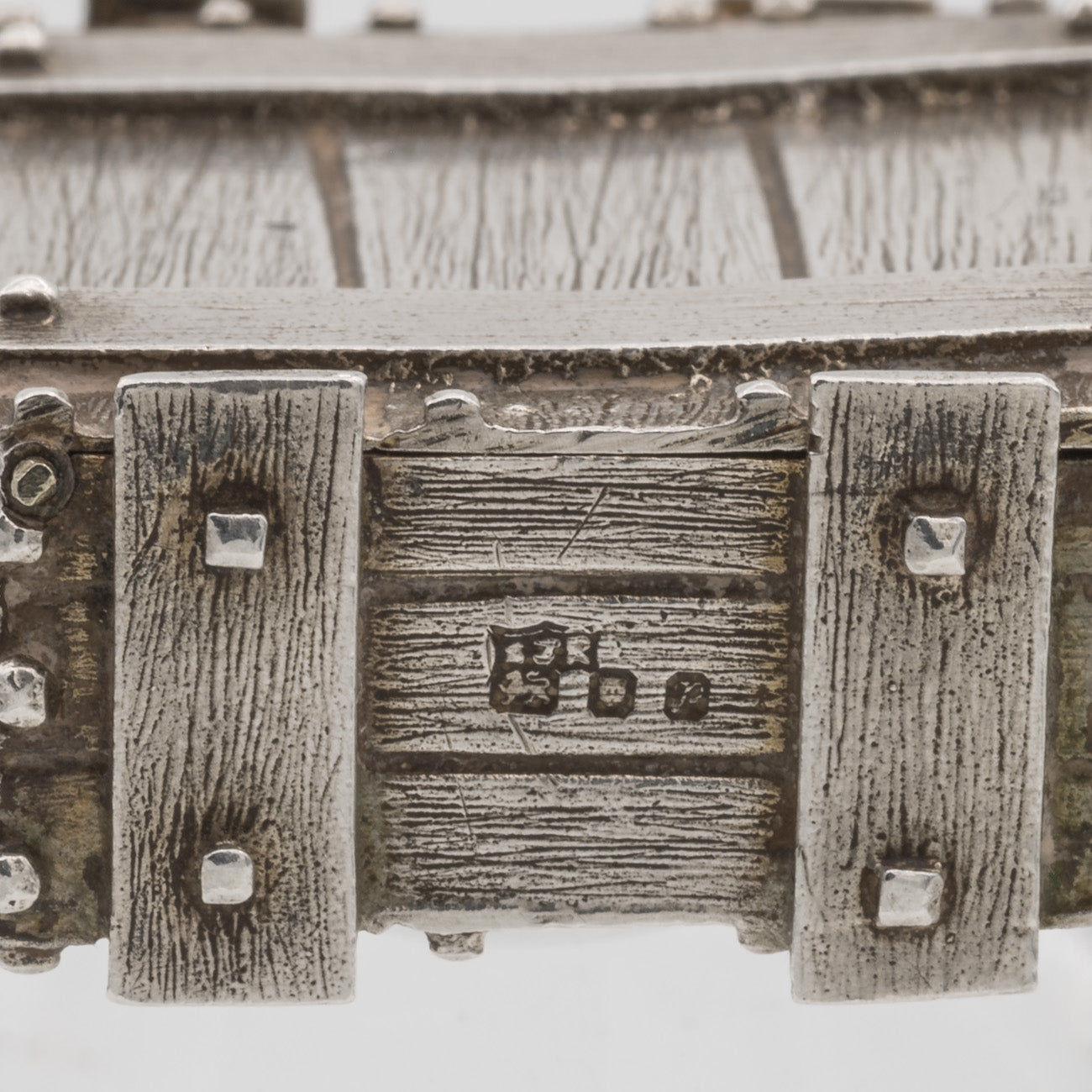 Miniature Silver 'Wooden Crate' – Bentleys London