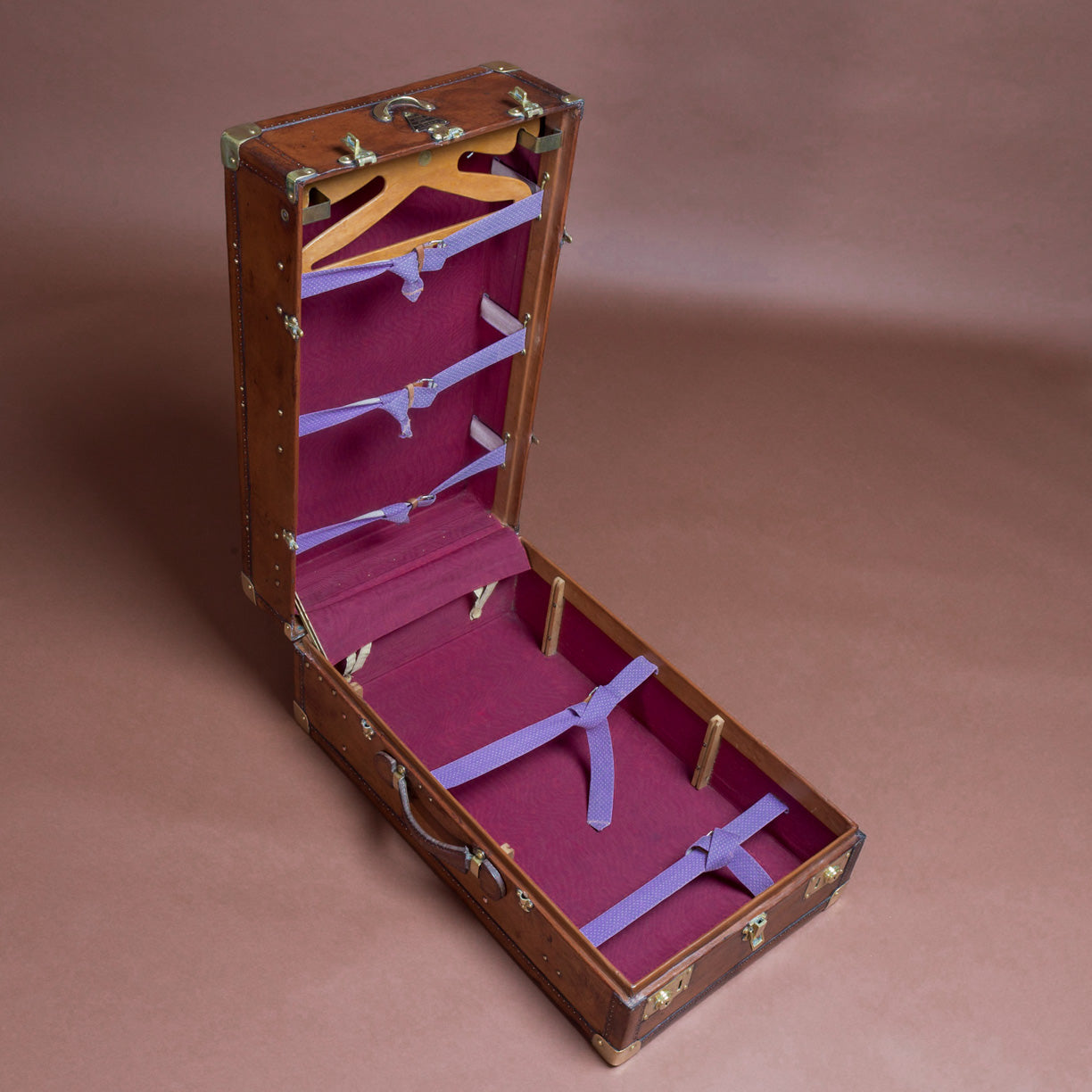 Pair of 'Piccolo' Wardrobe Trunks – Bentleys London