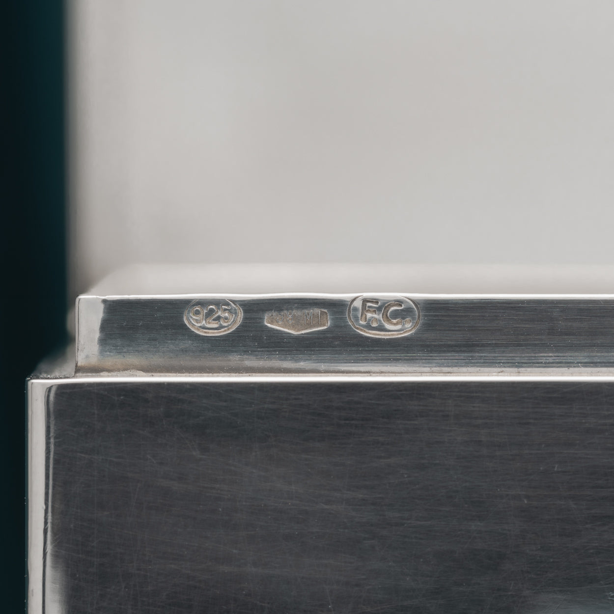 Polished Silver Cube Box – Bentleys London