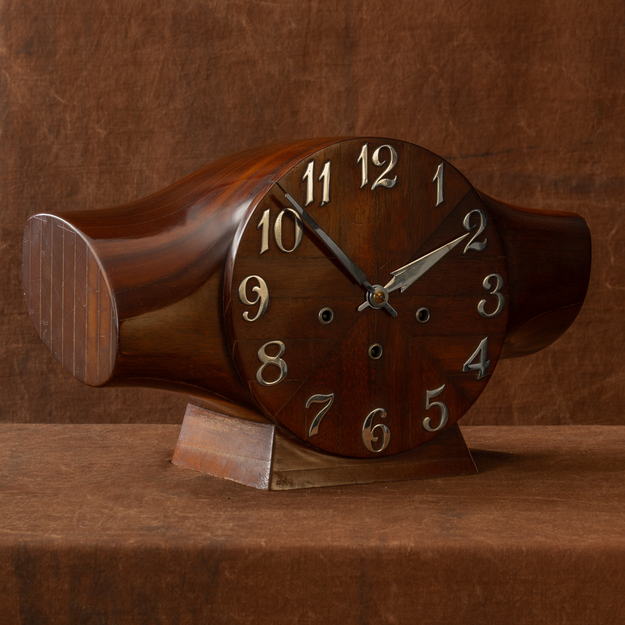 Propeller Clock – Bentleys London
