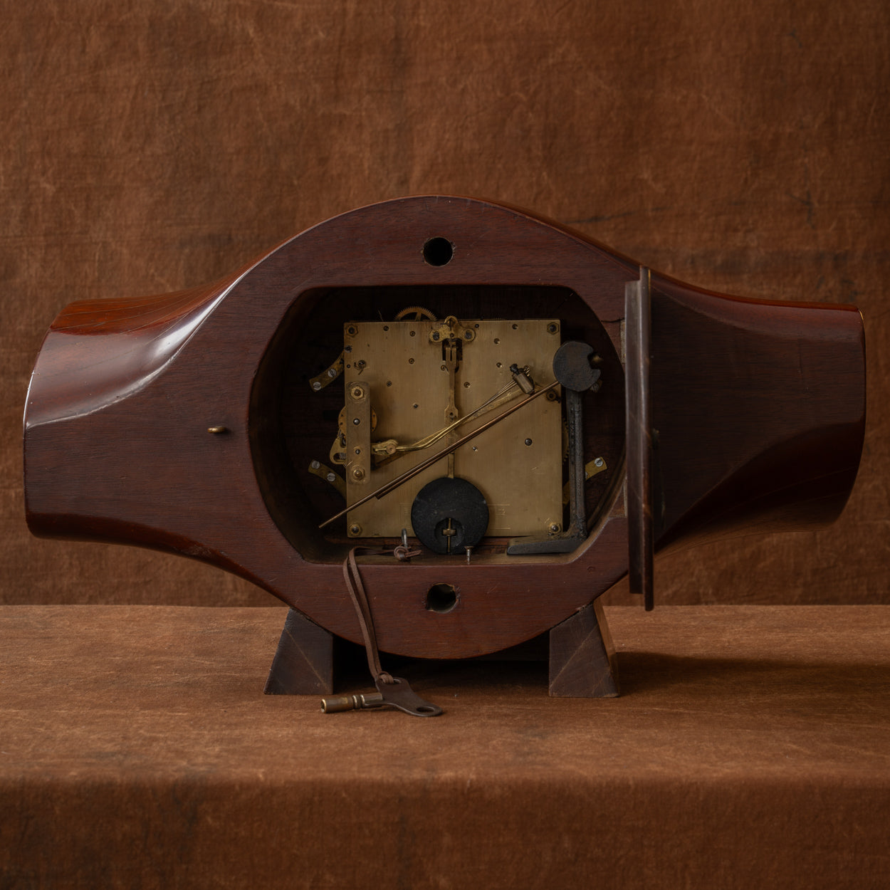Propeller Clock – Bentleys London