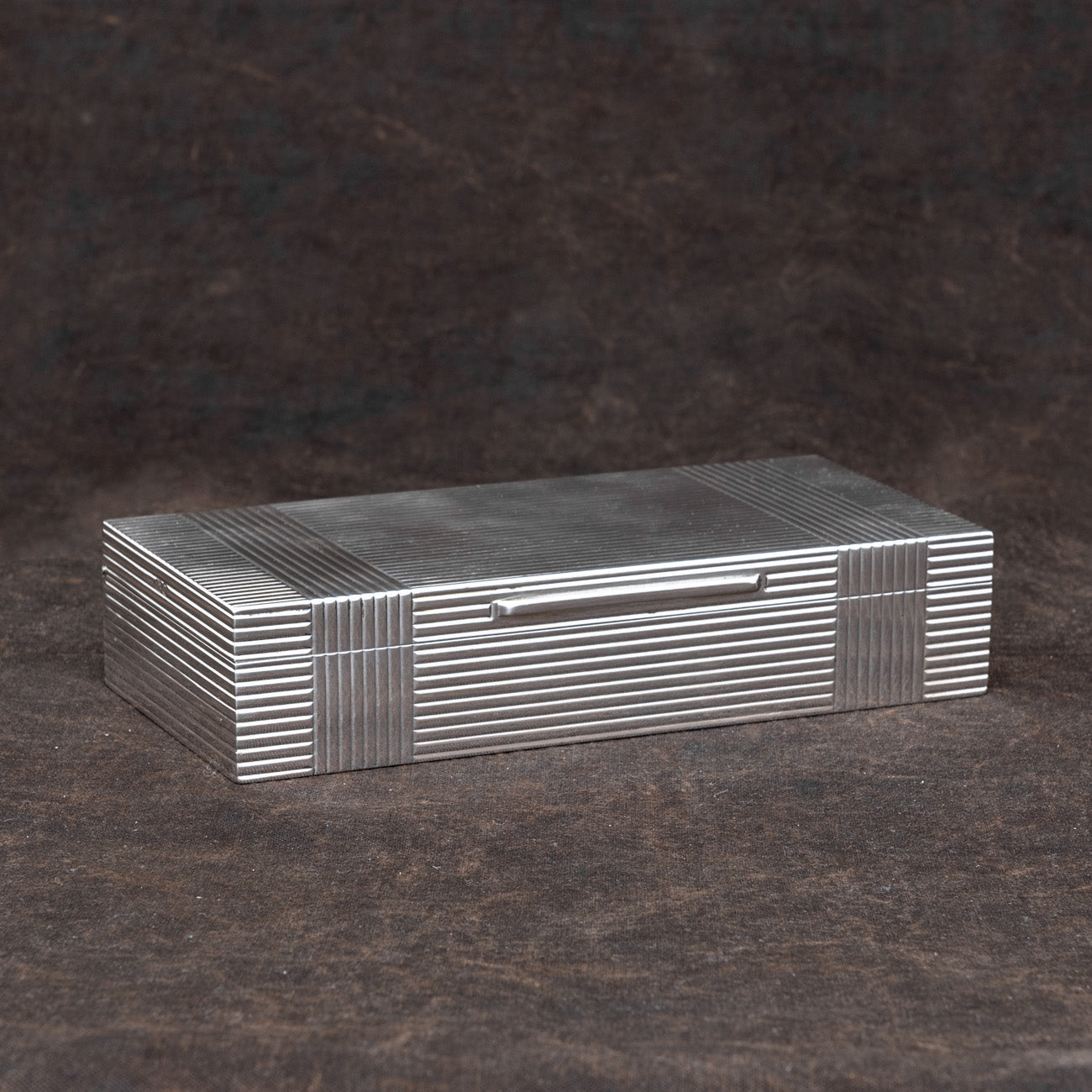Ridged Silver Box – Bentleys London