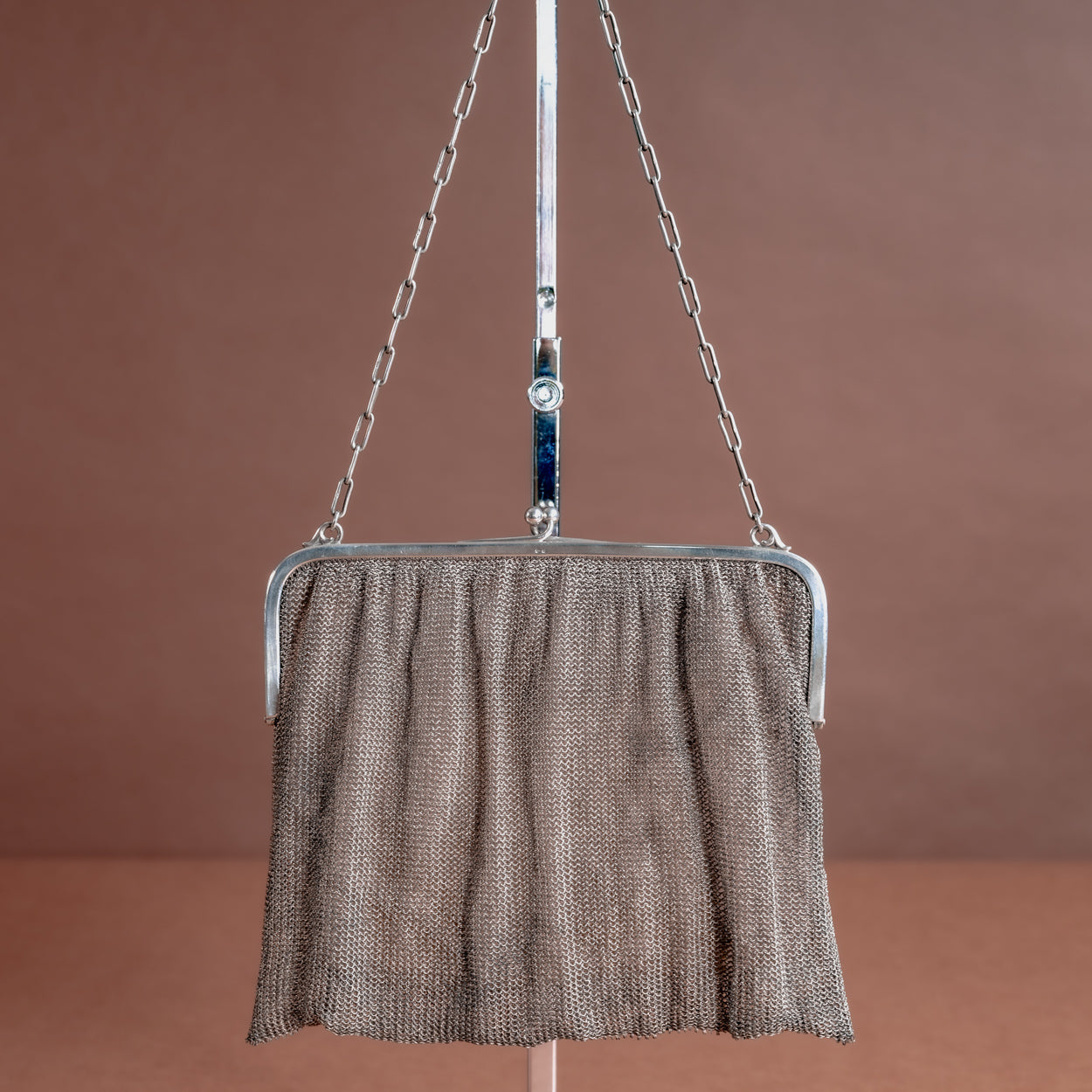 Silver Chainmail Evening Bag – Bentleys London