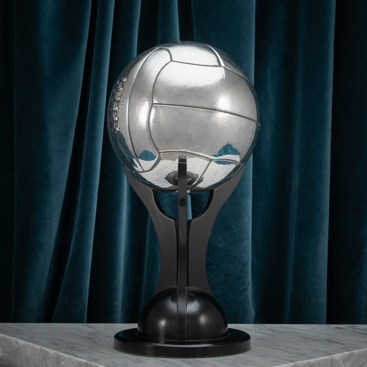 Silver Football – Bentleys London