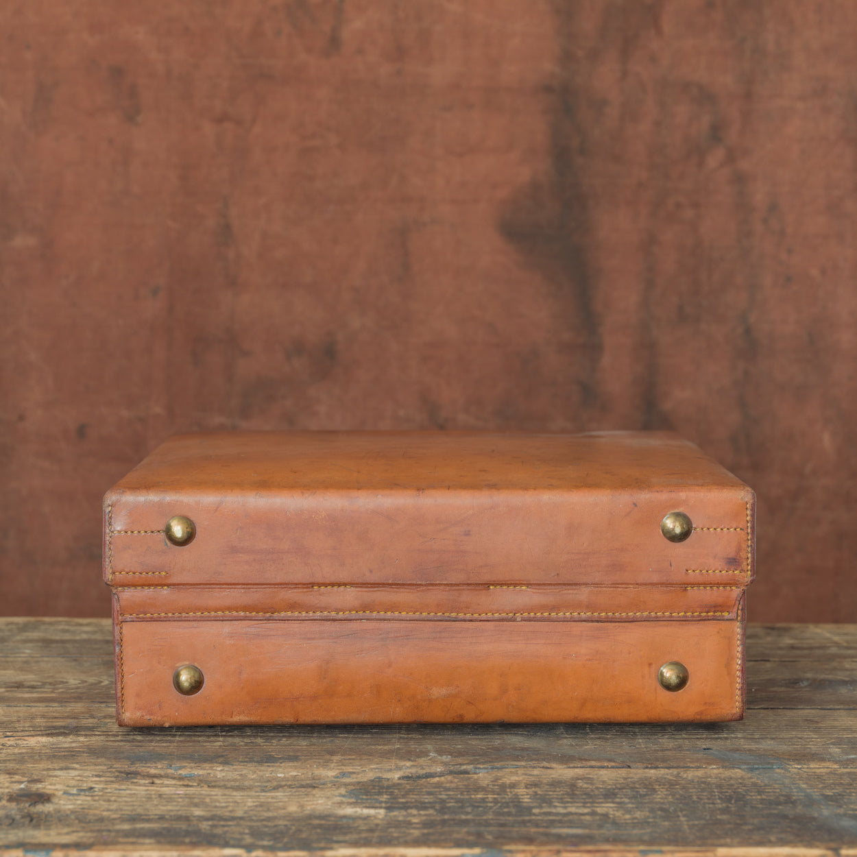 Tan Leather Case – Bentleys London