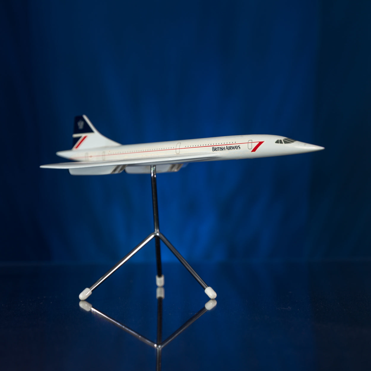 Bentleys London | Motoring, Flying and Sailing | Model Concorde