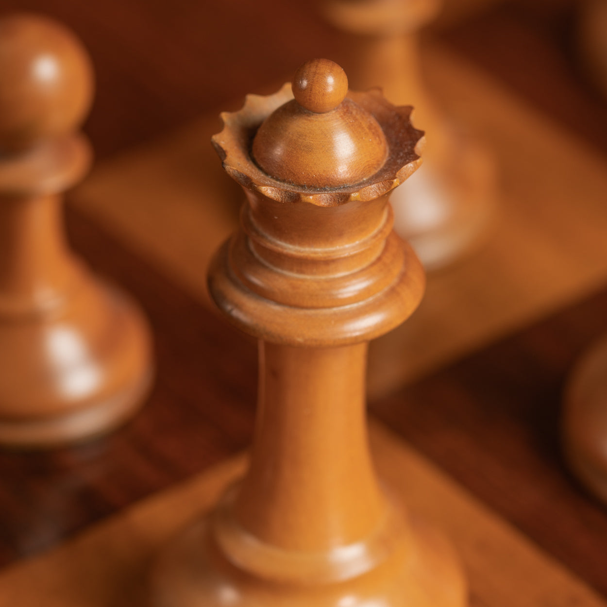 Victorian Boxed Tournament Size 'Staunton' Pattern Chess set with Boar ...