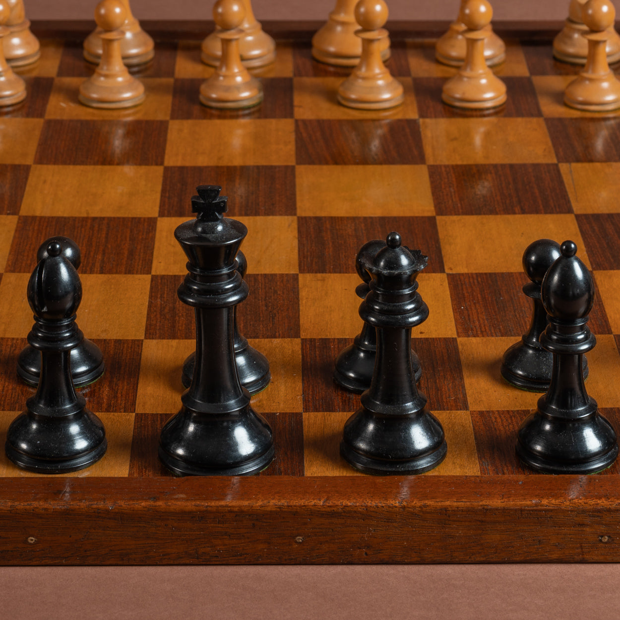 Victorian Boxed Tournament Size 'Staunton' Pattern Chess set with Boar ...