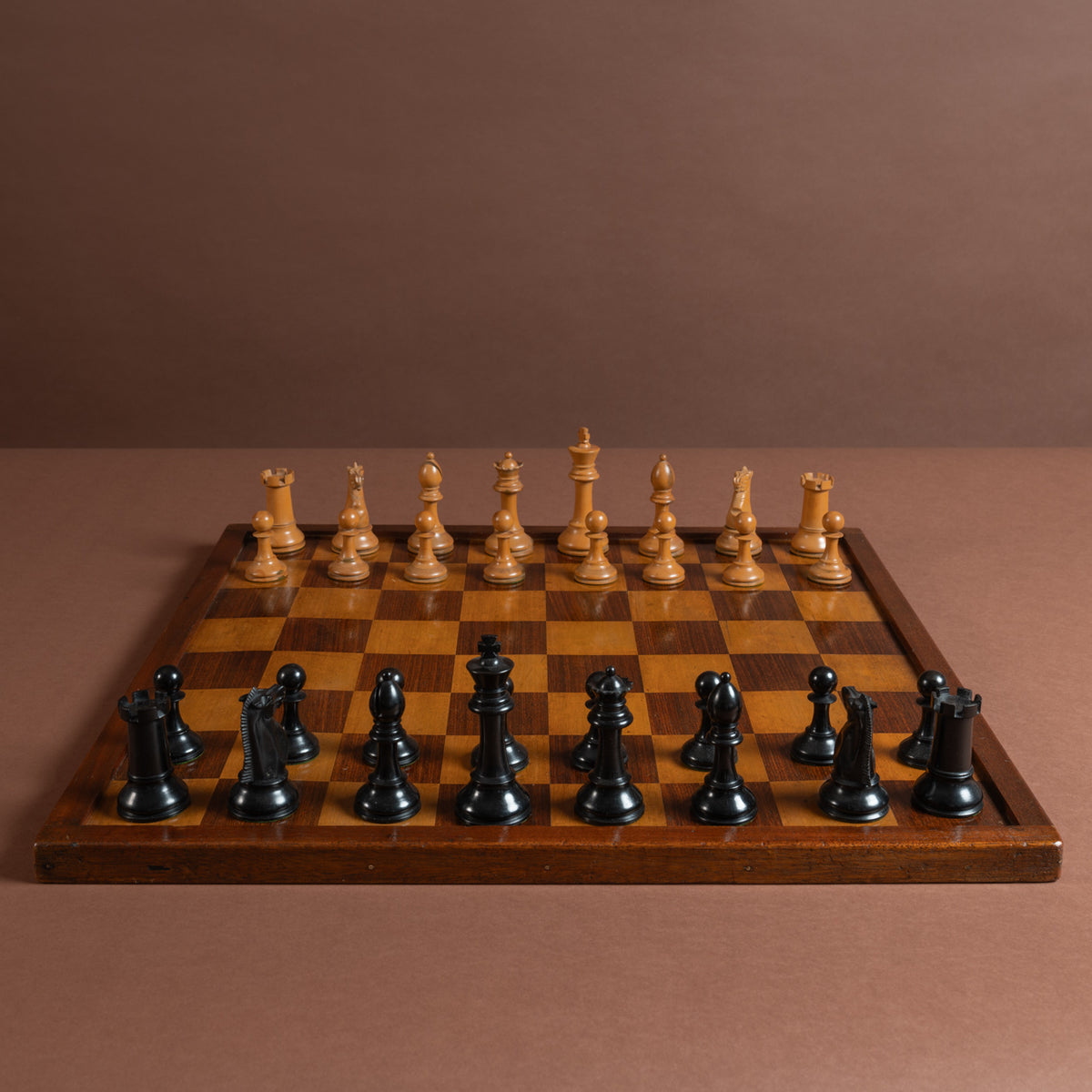 Victorian Boxed Tournament Size 'Staunton' Pattern Chess set with Boar ...