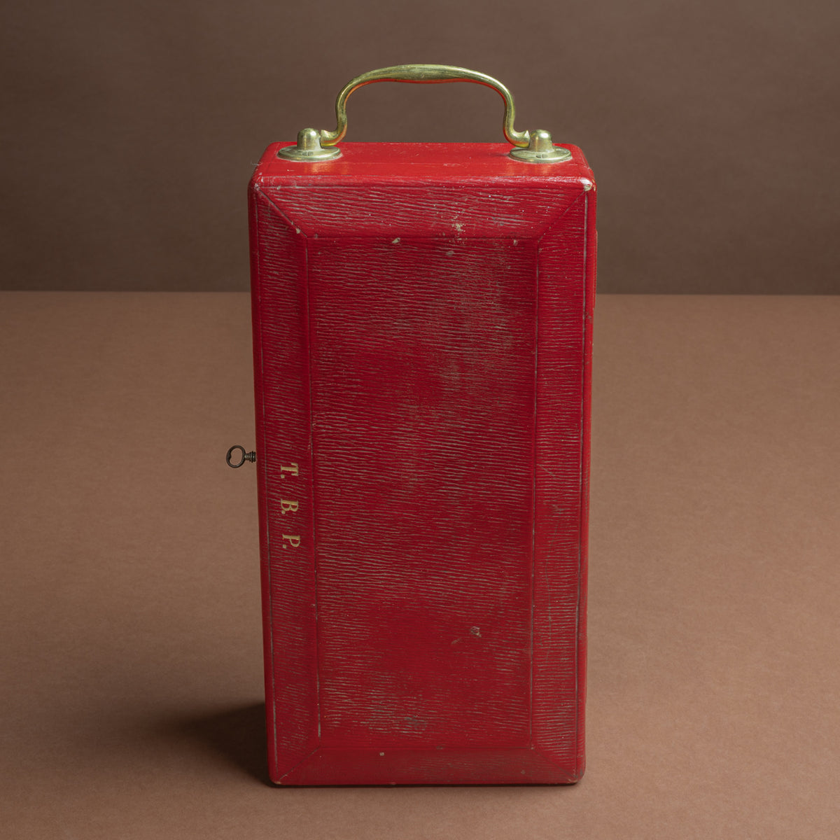 Despatch Box – Bentleys London