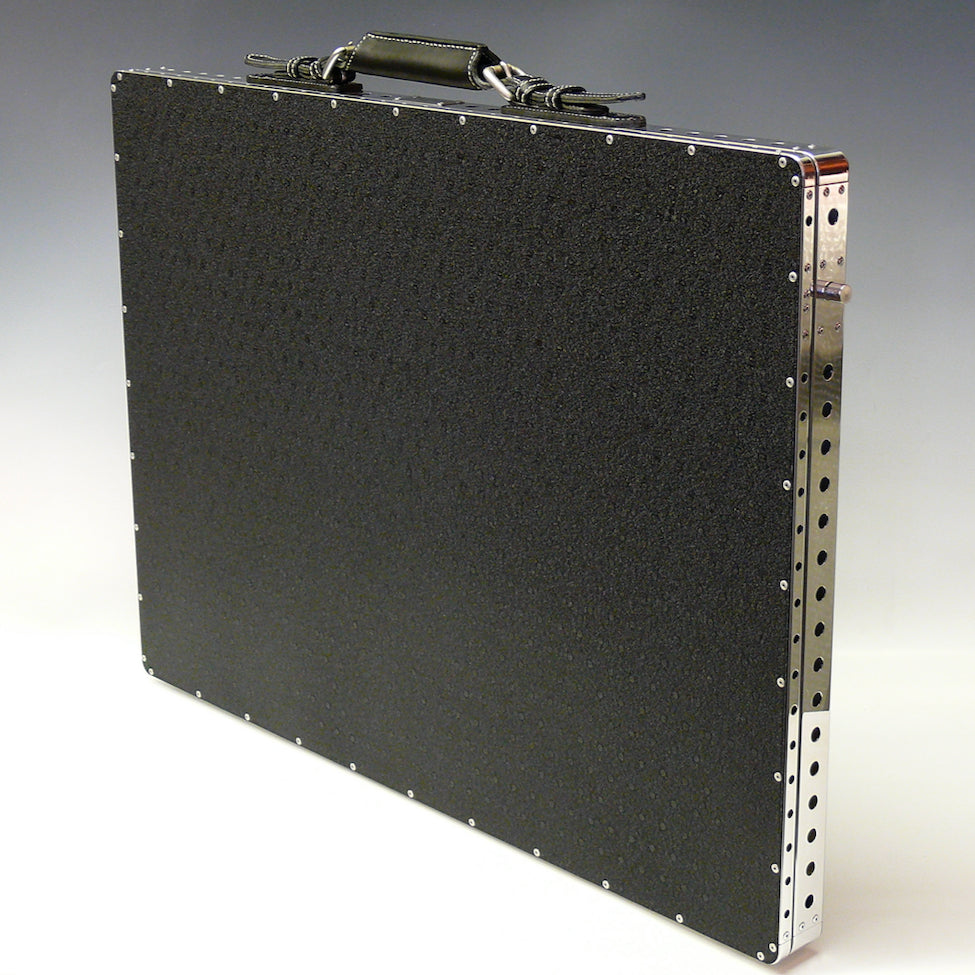 Aero Concept Vulcanite Portfolio Case – Bentleys London