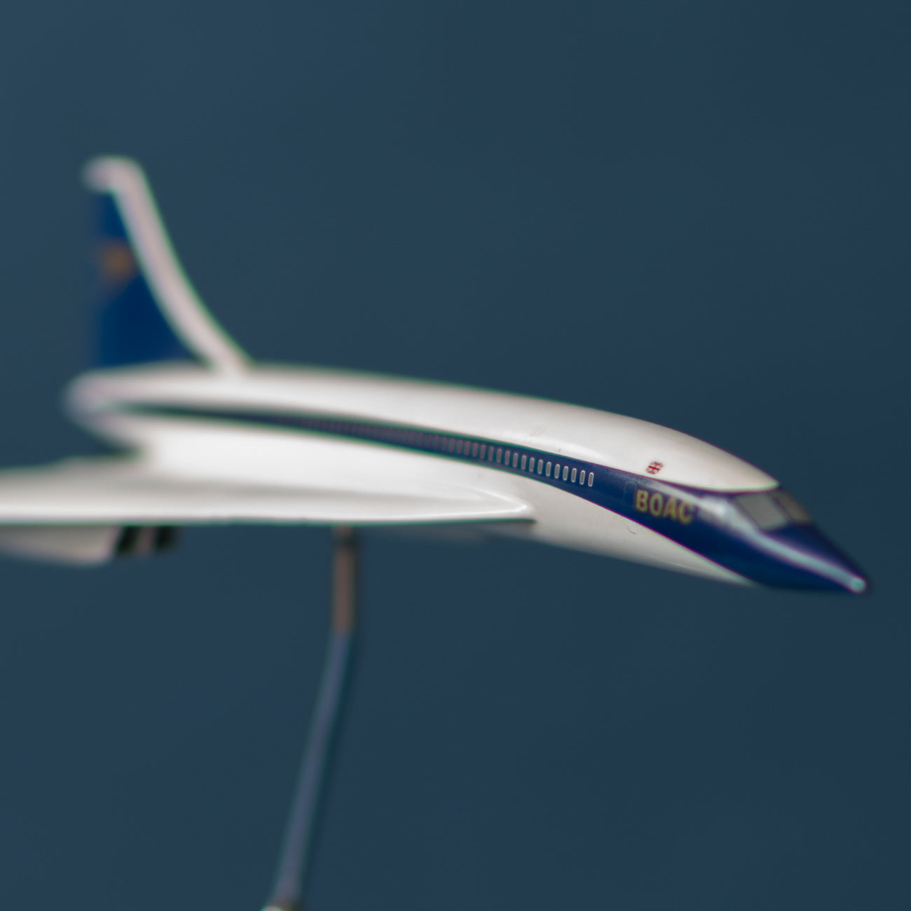 Model Concorde in BOAC Livery – Bentleys London