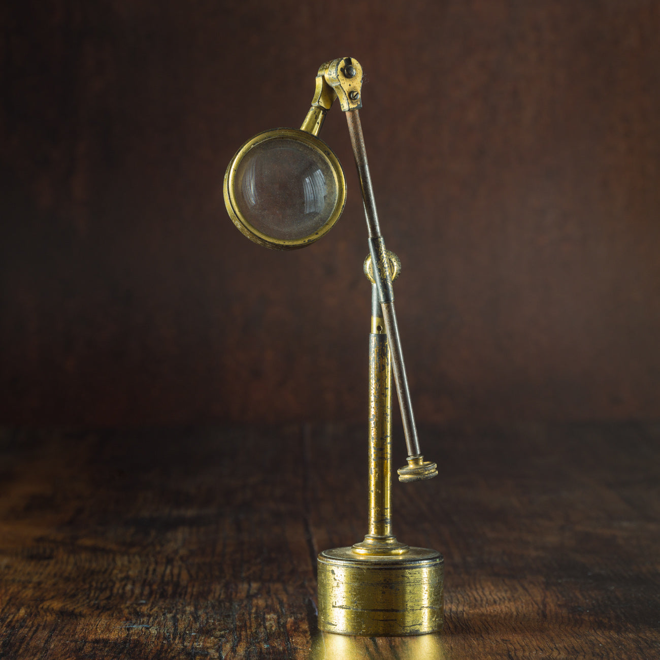 Brass Magnifier – Bentleys London