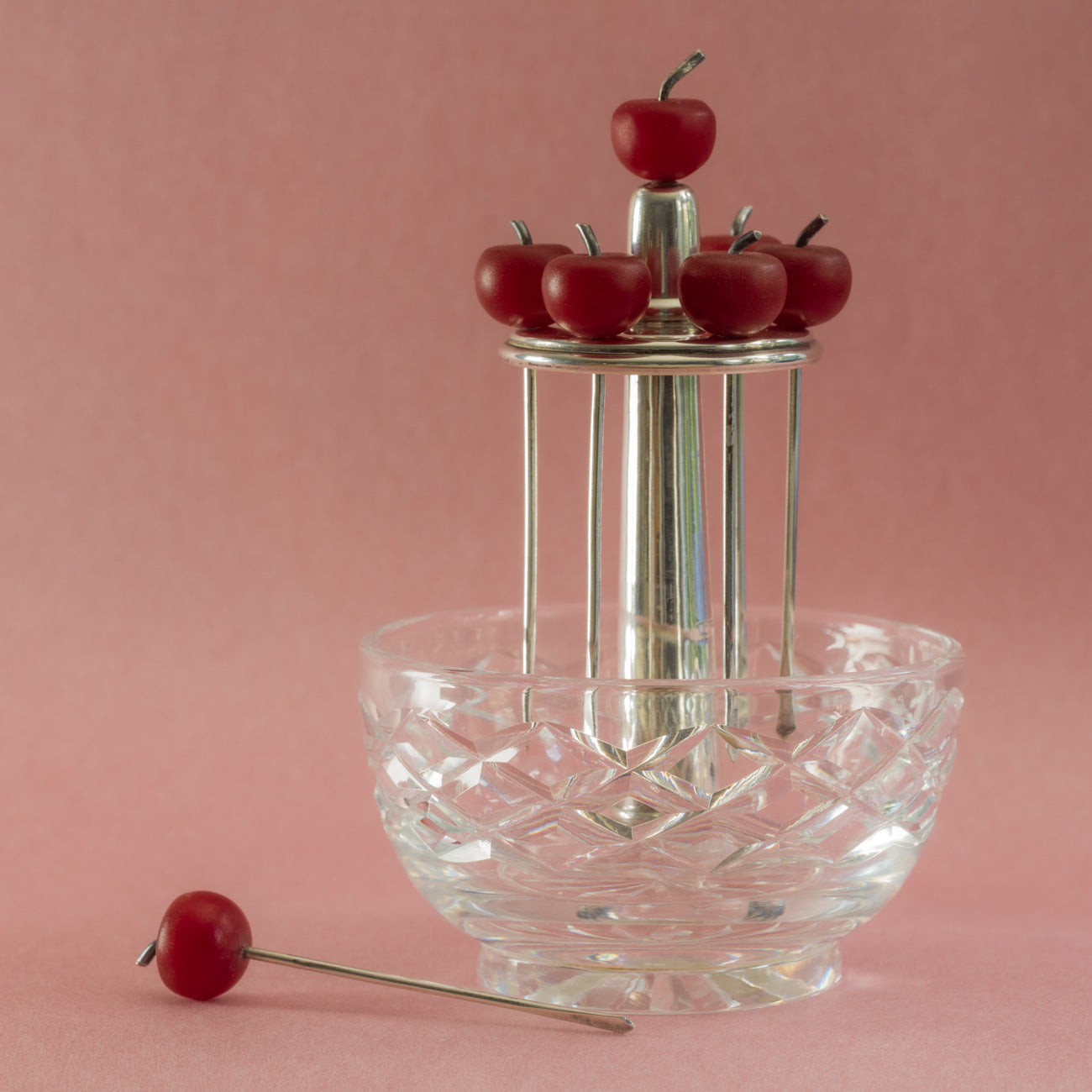 Cocktail Cherry Dish – Bentleys London