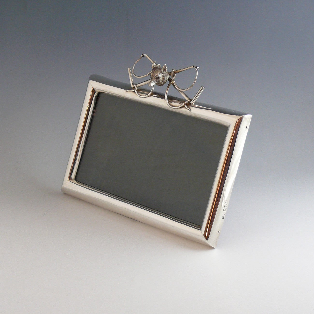 Fox Frame – Bentleys London