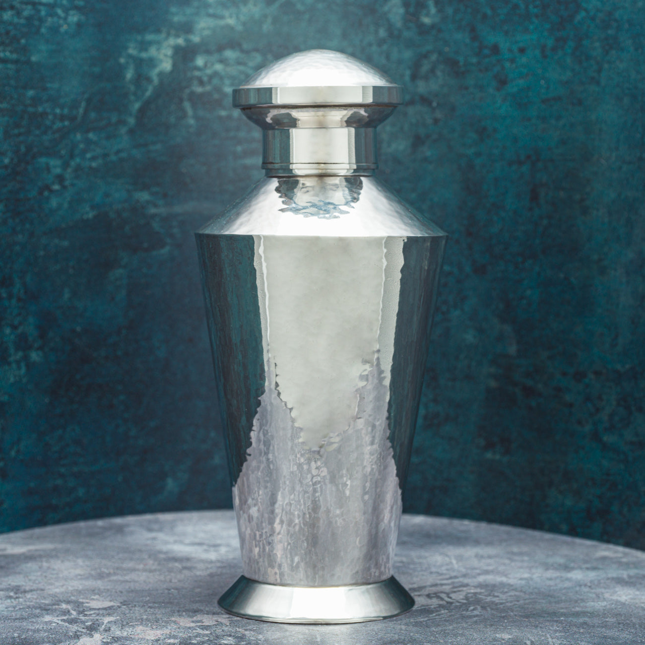 Hammered Silver Cocktail Shaker – Bentleys London