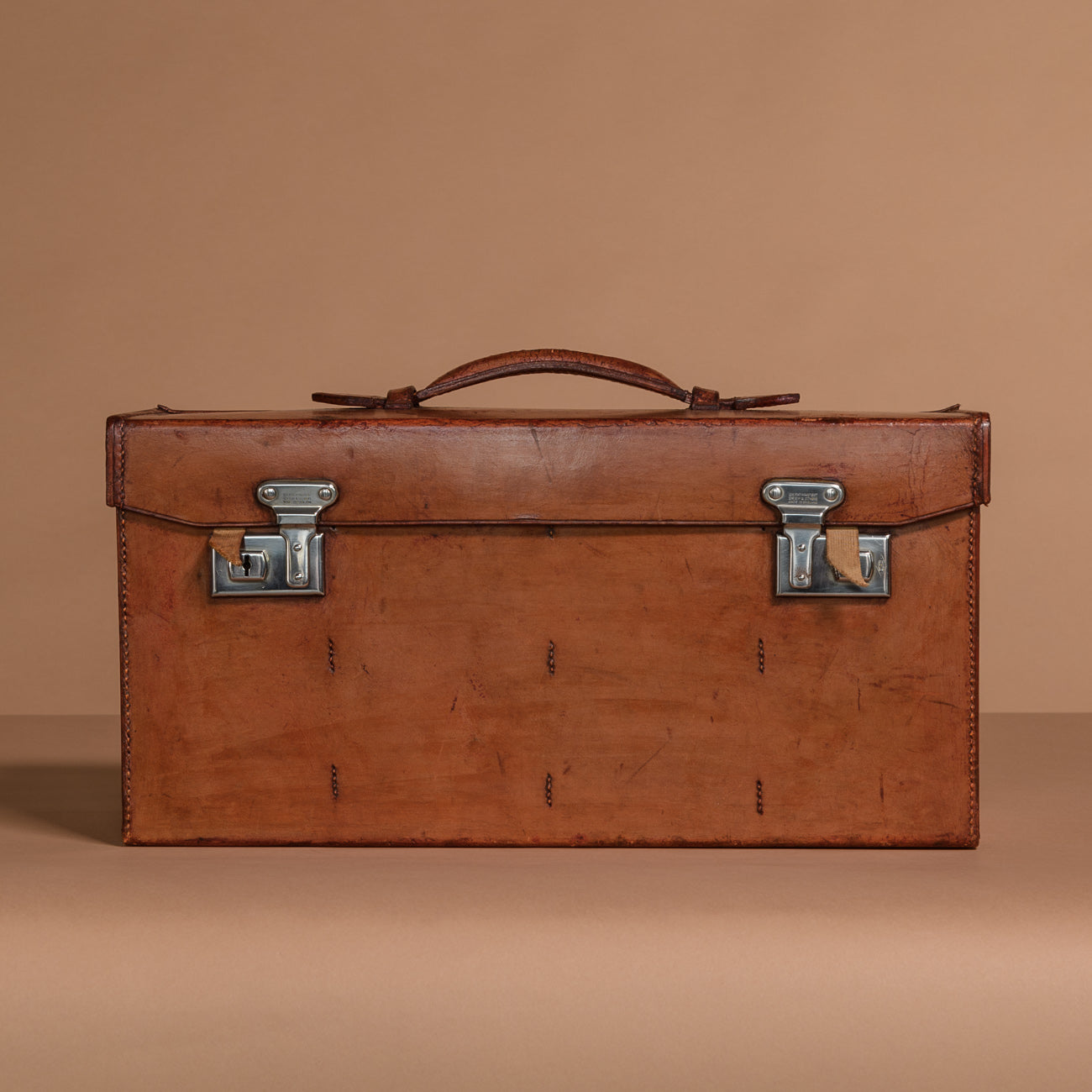 Leather Cased Set of Maps – Bentleys London