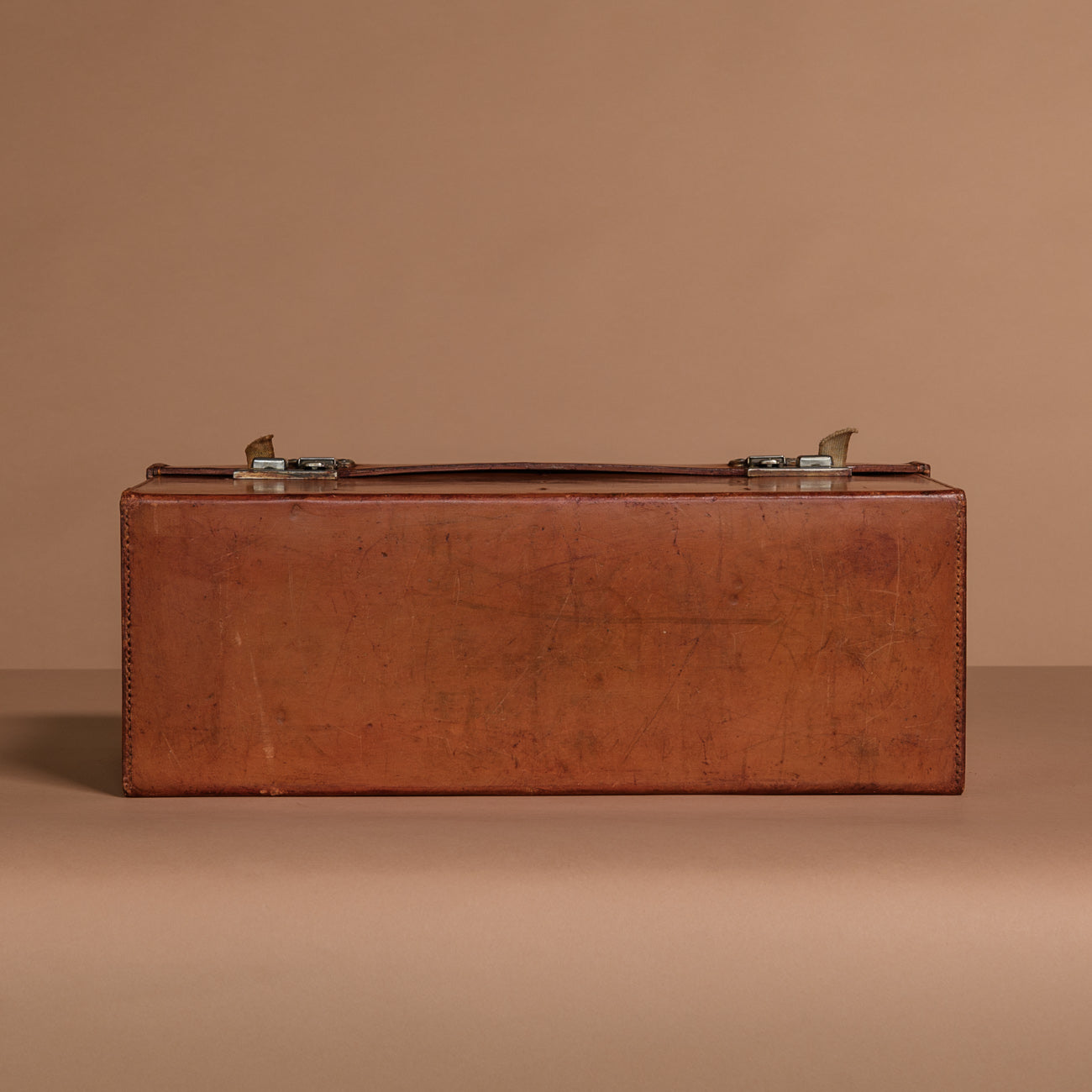 Leather Cased Set of Maps – Bentleys London