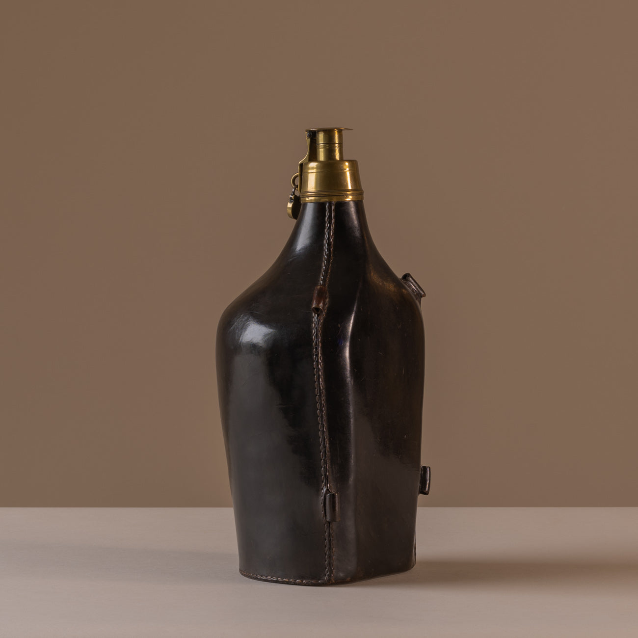 Leather Powder Flask – Bentleys London