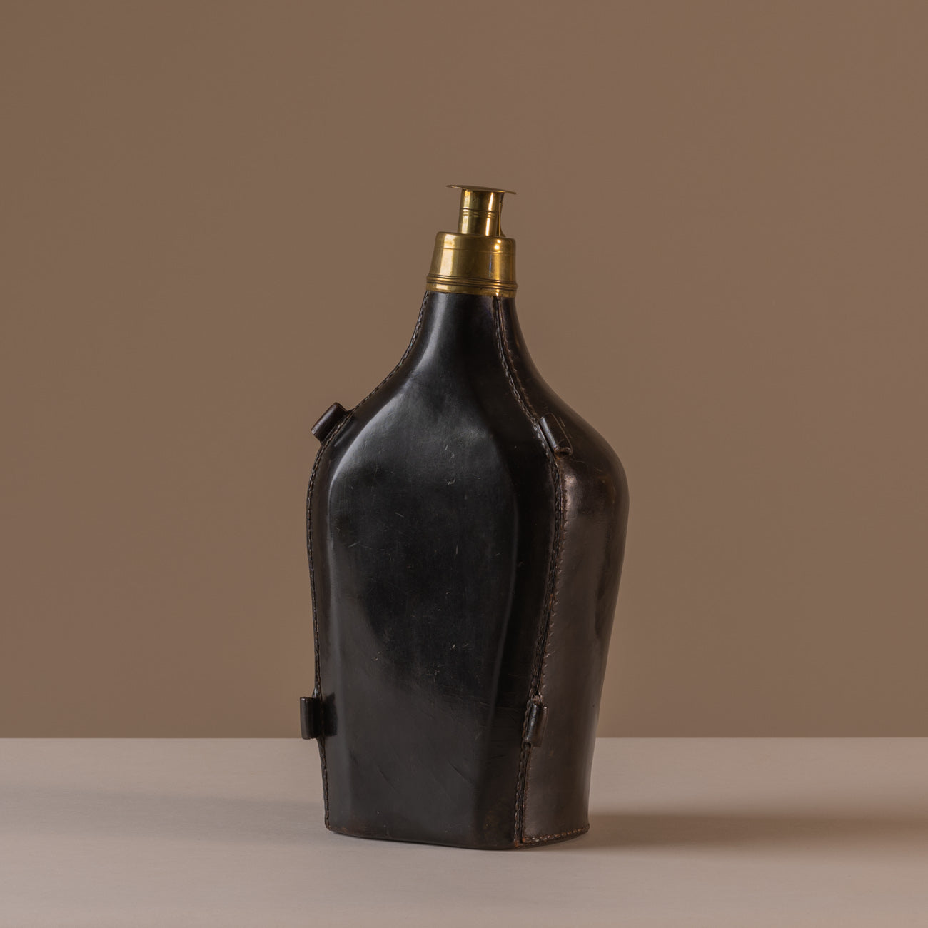 Leather Powder Flask – Bentleys London