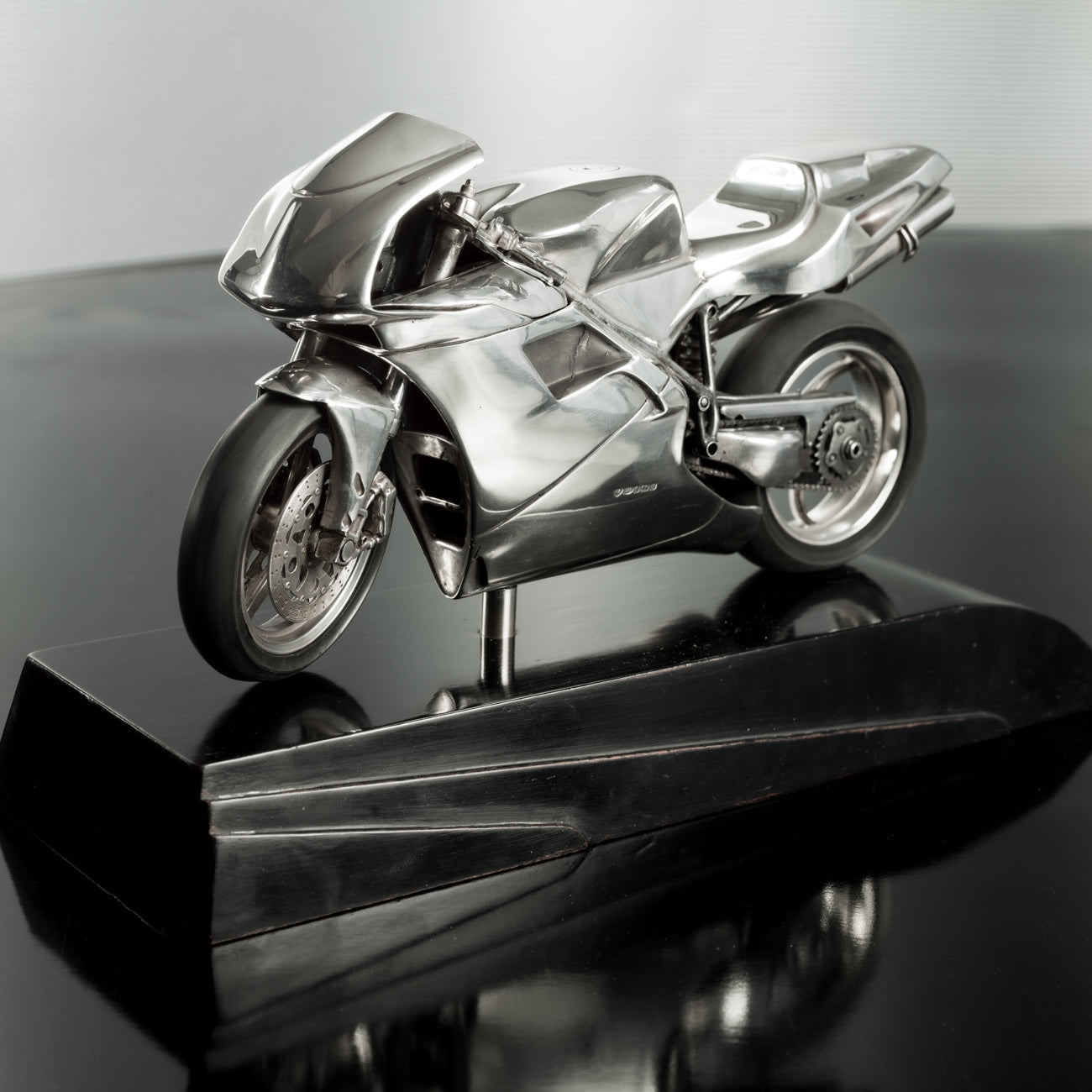 Silver Scale Model of Ducati 916 Motorcycle – Bentleys London