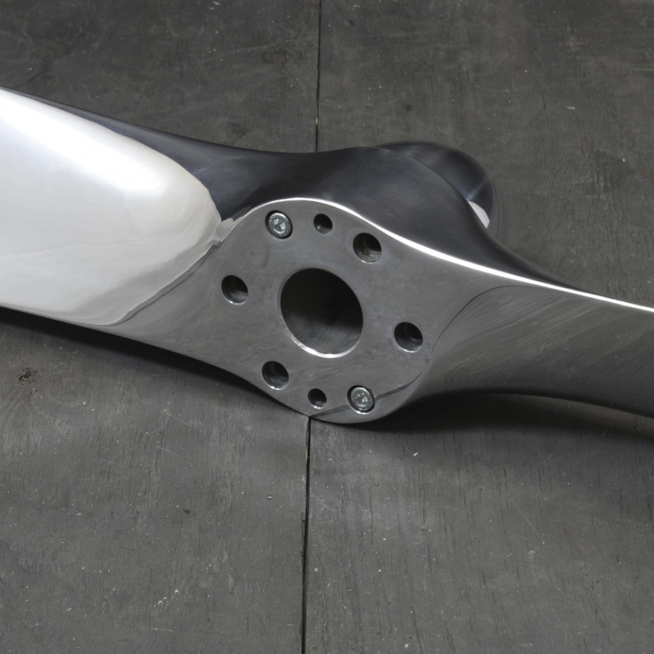 Aluminium Fixed Pitch Twin Blade Propeller – Bentleys London