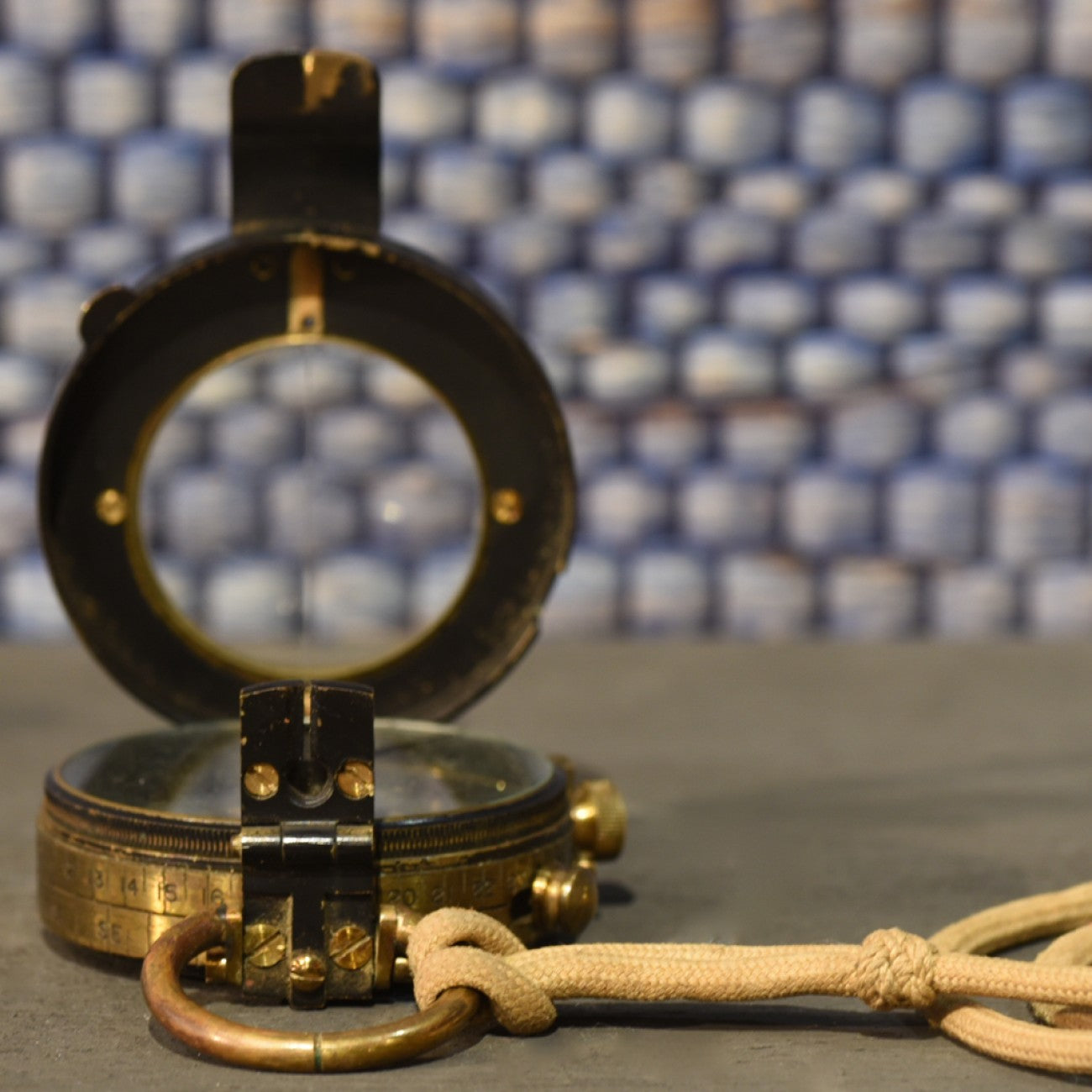 WWI Leather Cased Prismatic Compass with Lanyard – Bentleys London
