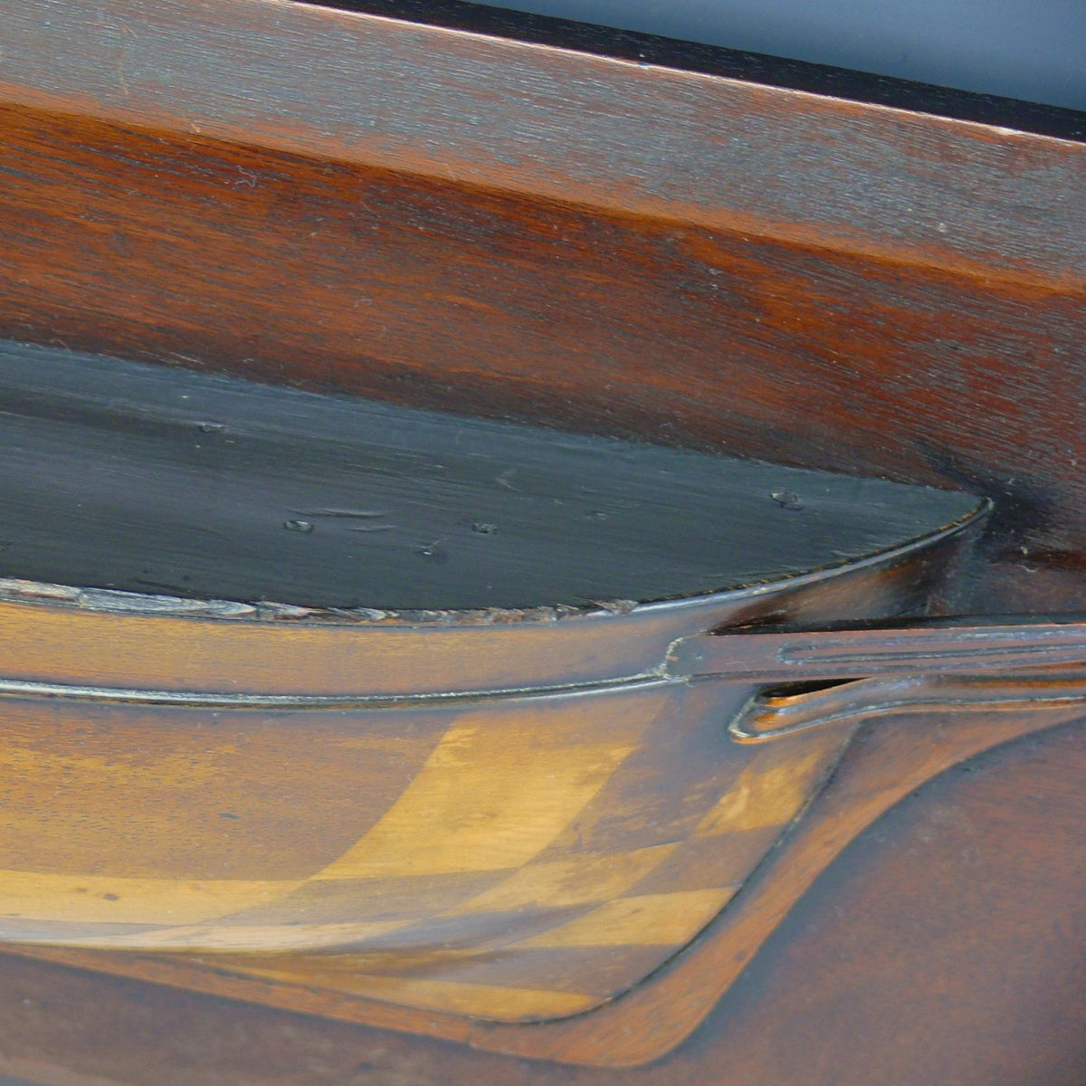 Striped Half Hull Boat Model – Bentleys London