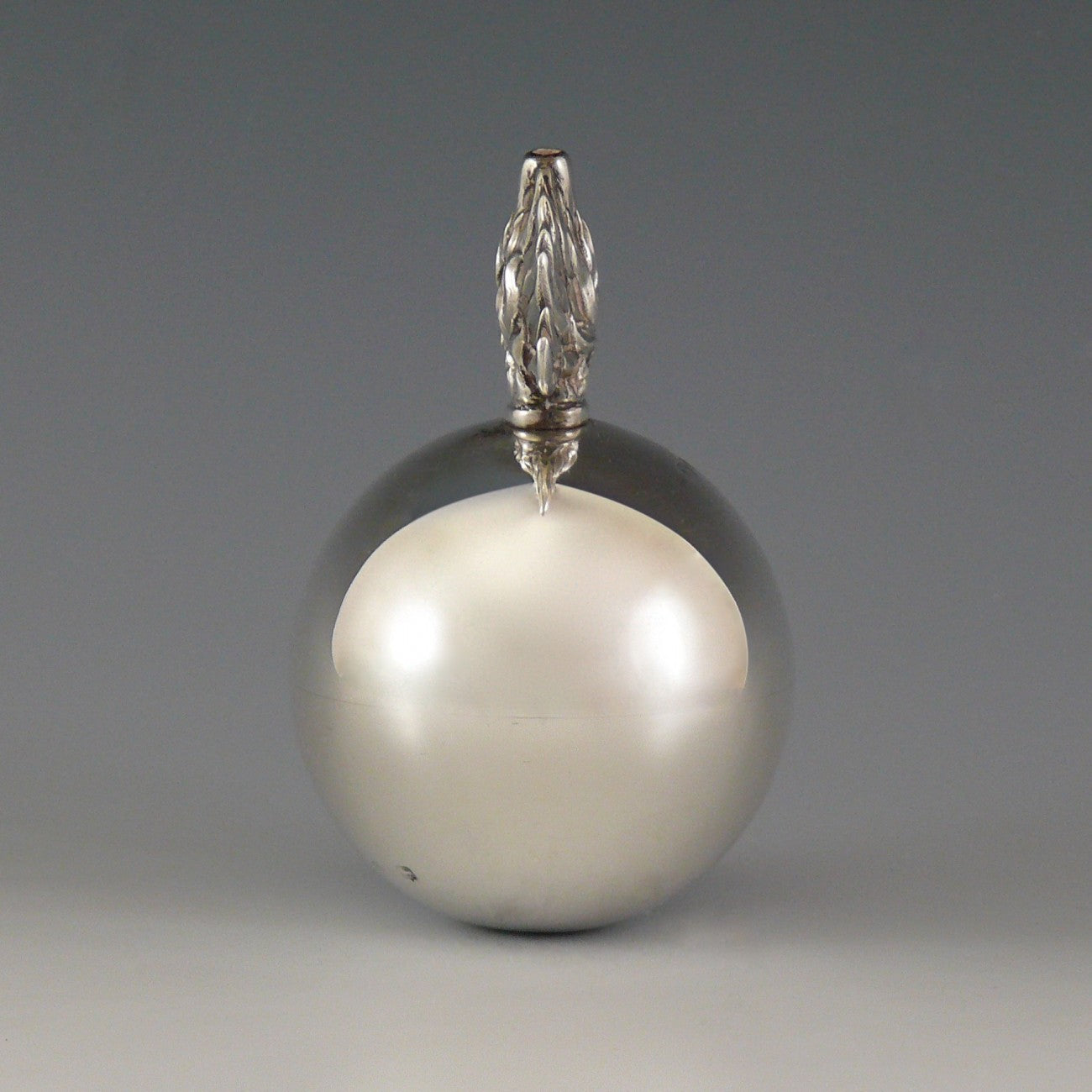 Grenade Table Cigar Lighter – Bentleys London