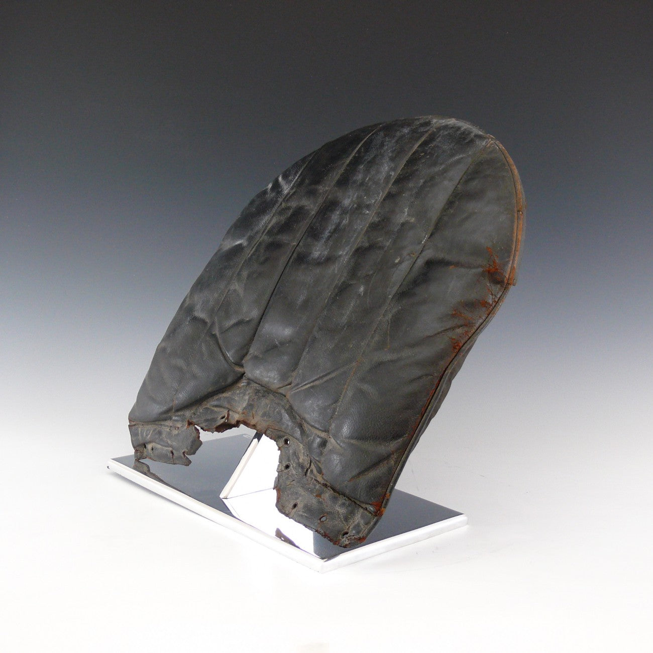 Wheel, Seat and Windscreen from a Supermarine Spitfire – Bentleys London