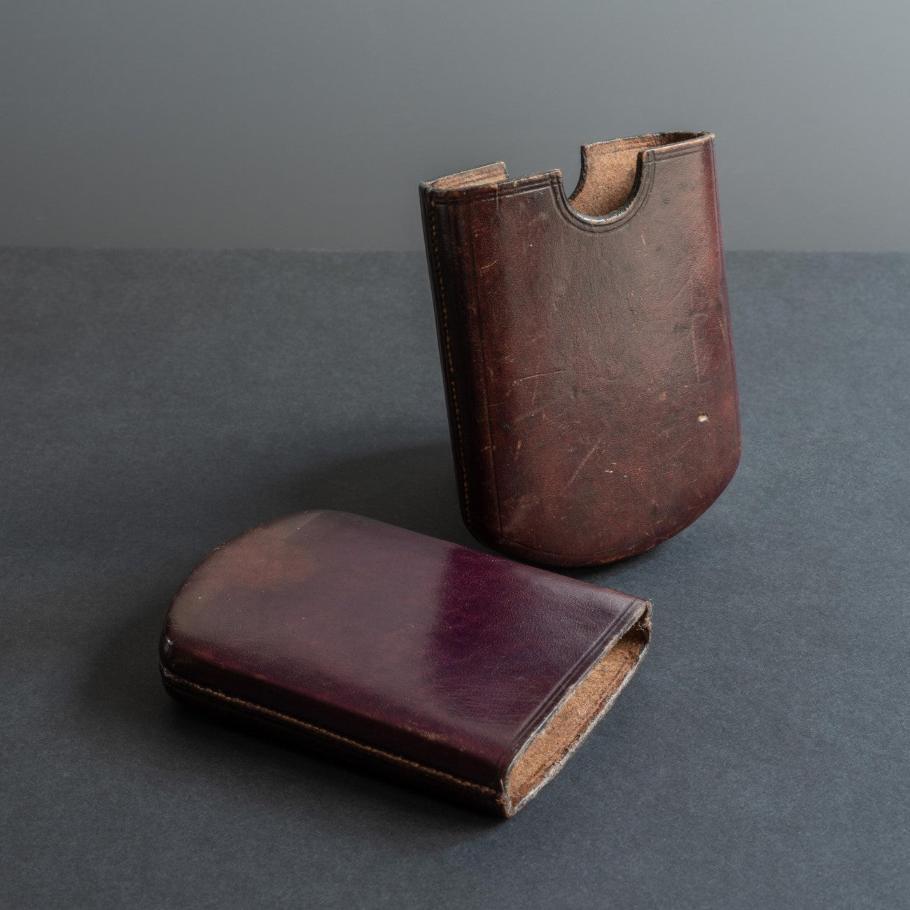 Small Leather Cigar Case – Bentleys London