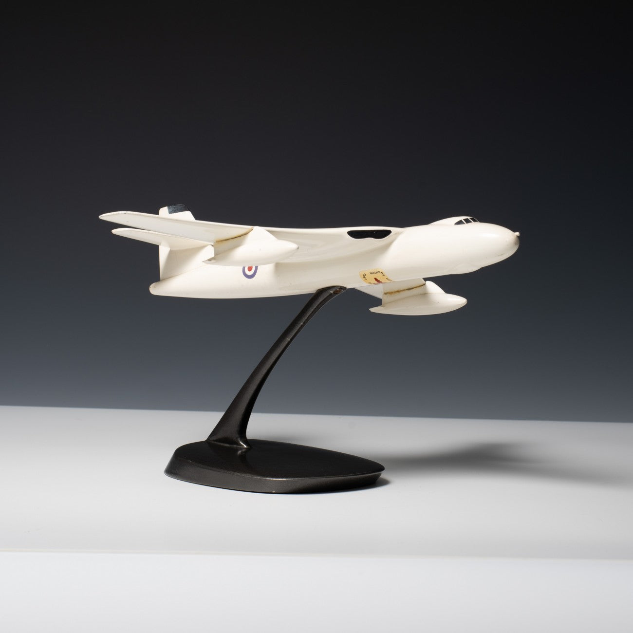 RAF Vickers Valliant Bomber Model – Bentleys London