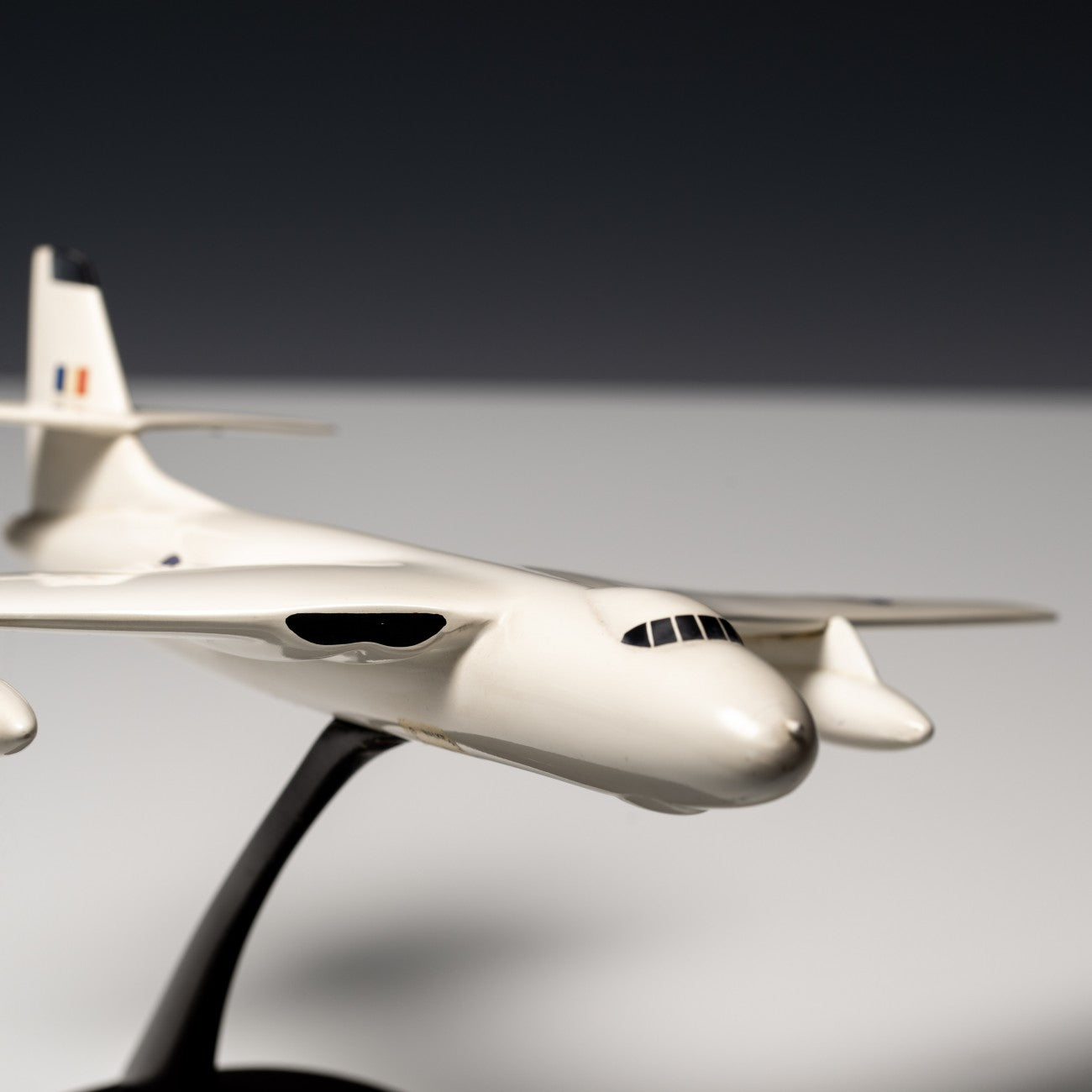 RAF Vickers Valliant Bomber Model – Bentleys London