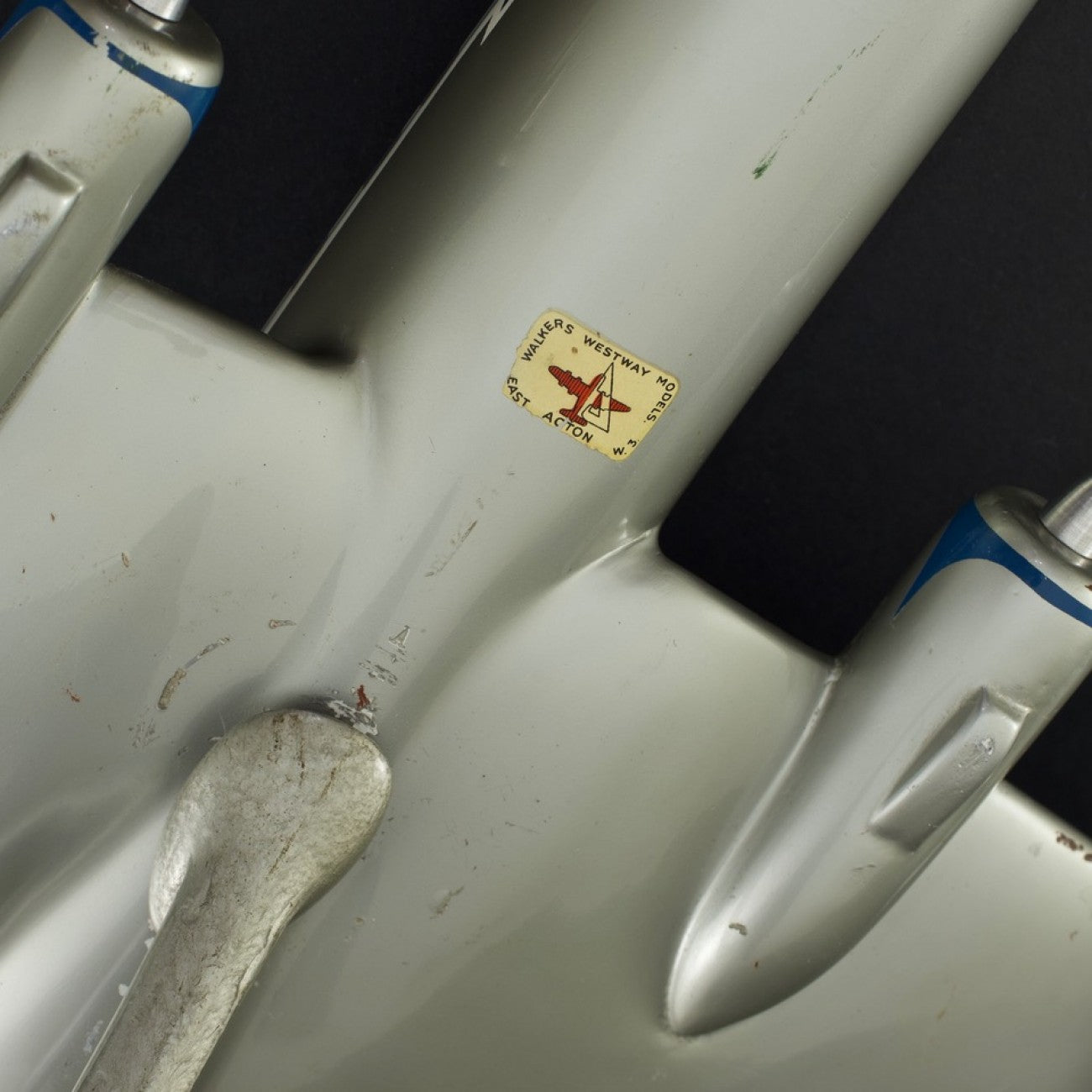 Lockheed Super Constellation Large Scale Model – Bentleys London
