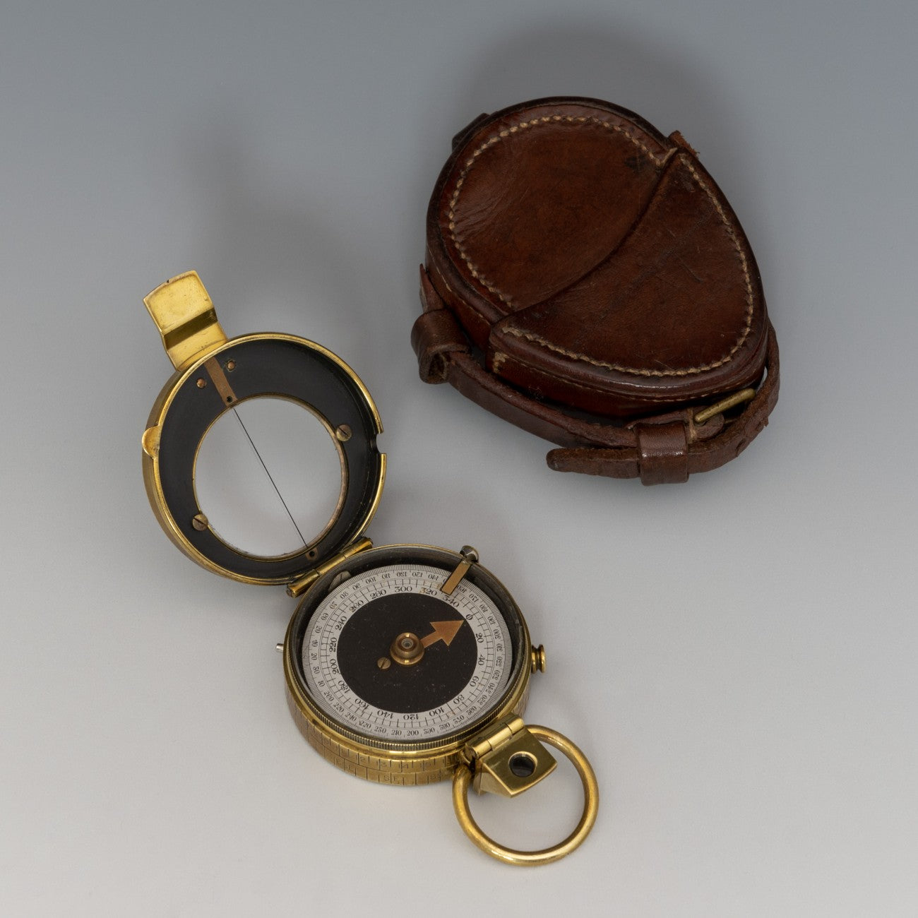 WWI Brass Compass in Leather Case – Bentleys London